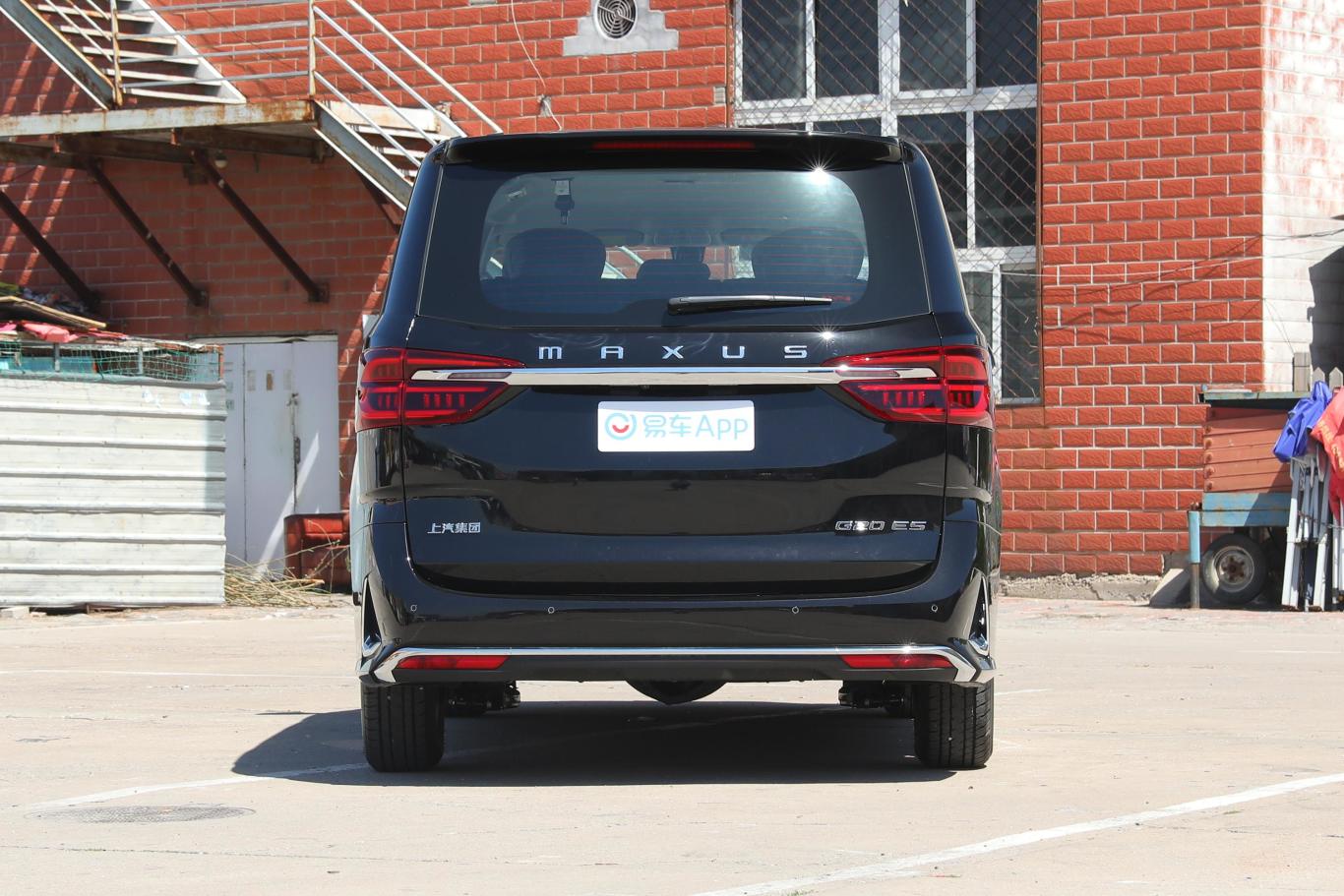 【大通G20ES 2.0T 手动超值版 柴油正后水平图片-汽车图片大全】-易车