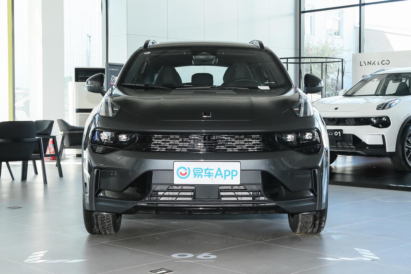 【领克01EM-F 1.5T 两驱AM正前水平图片-汽车图片大全】-易车