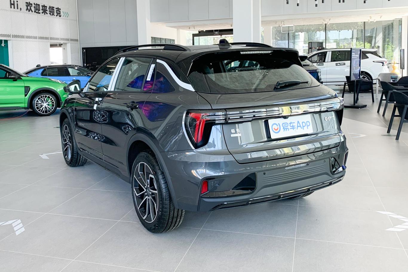 【领克01EM-F 1.5T 两驱AM侧后45度车头向左水平图片-汽车图片大全】-易车