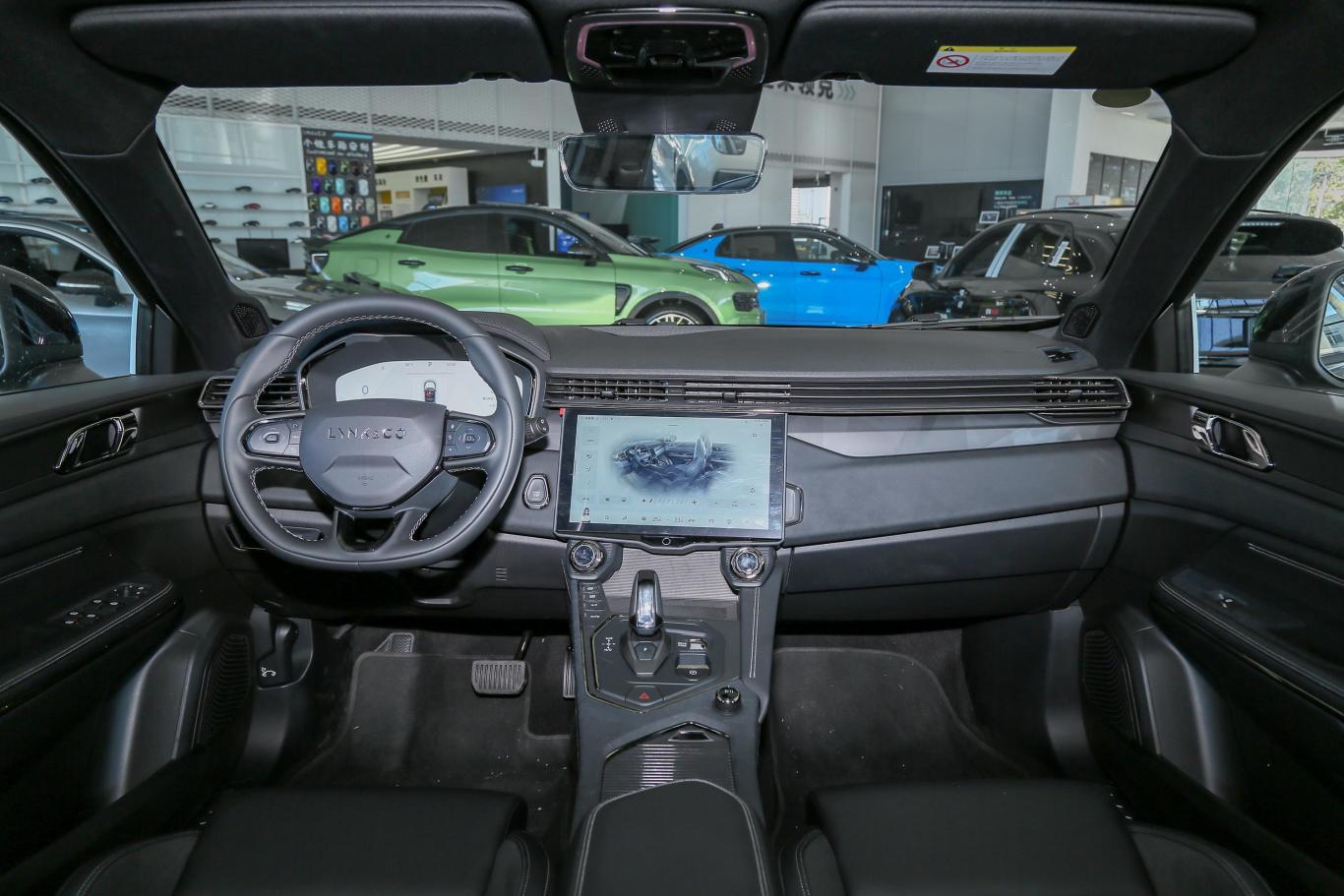 【领克01EM-F 1.5T 两驱AM内饰全景正拍图片-汽车图片大全】-易车