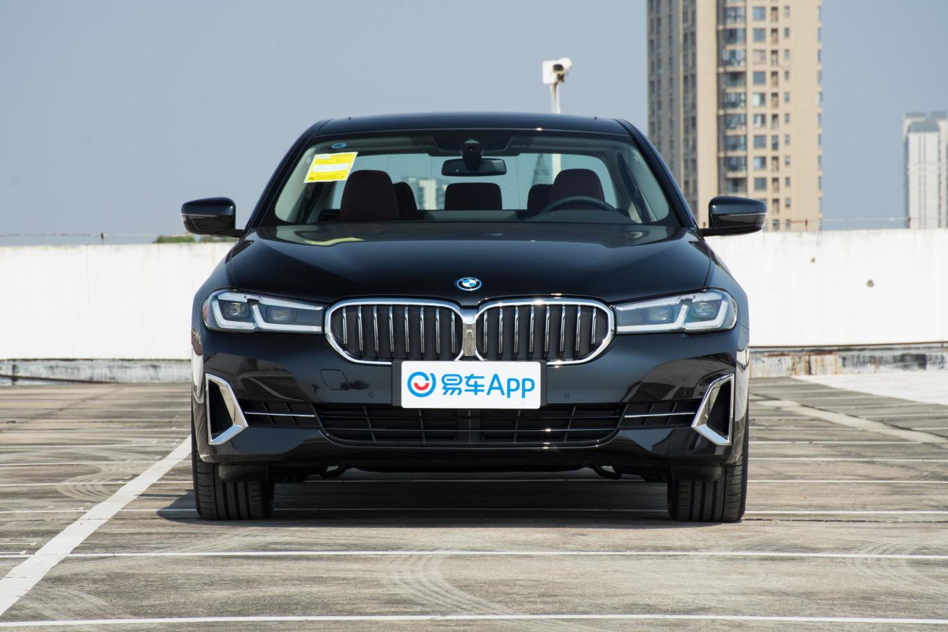 【宝马5系 插电混动改款二 535Le 豪华套装正前水平图片-汽车图片大全】-易车