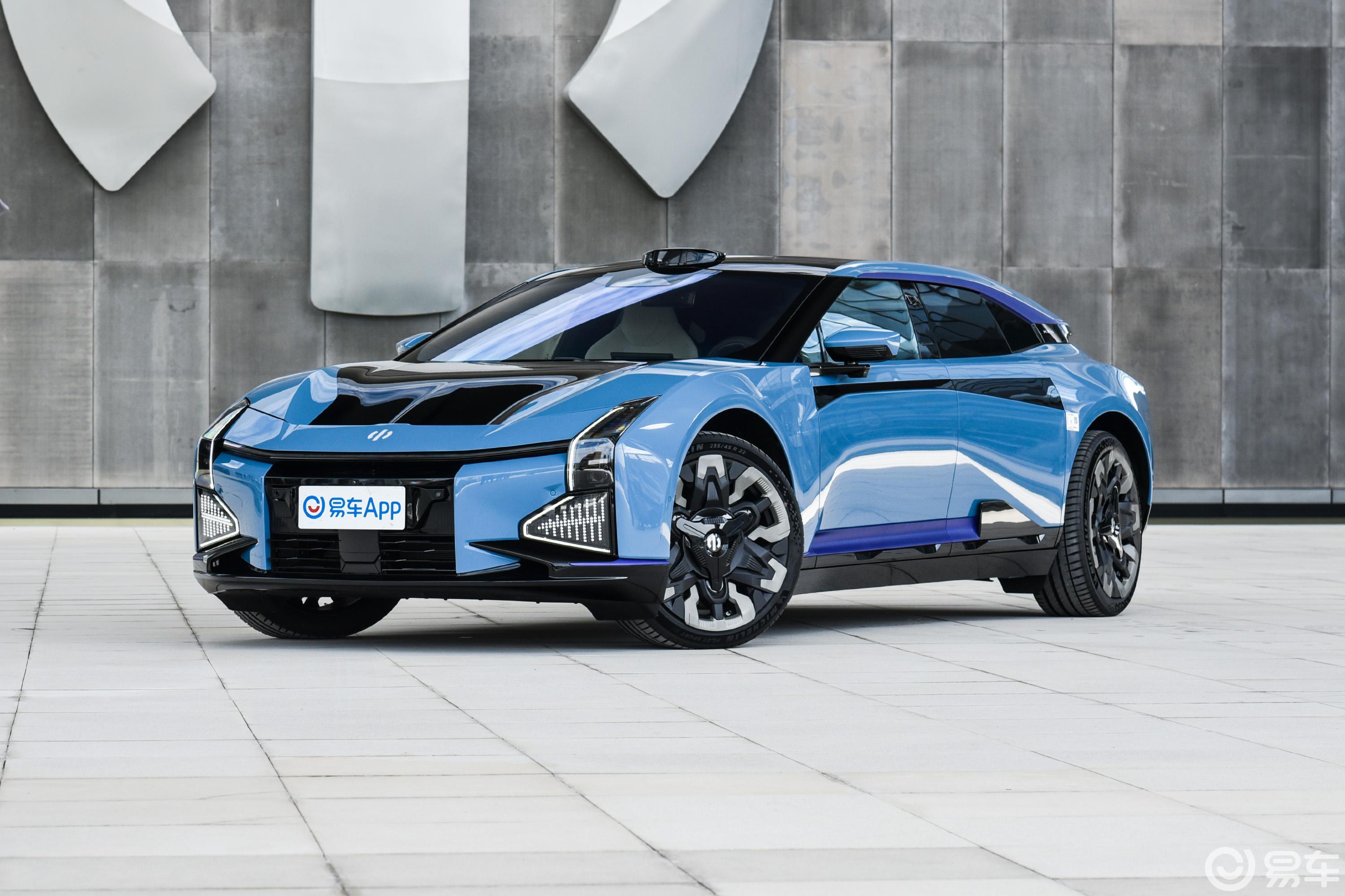 【高合HiPhi Z705km 4座侧前45度车头向左水平图片-汽车图片大全】-易车