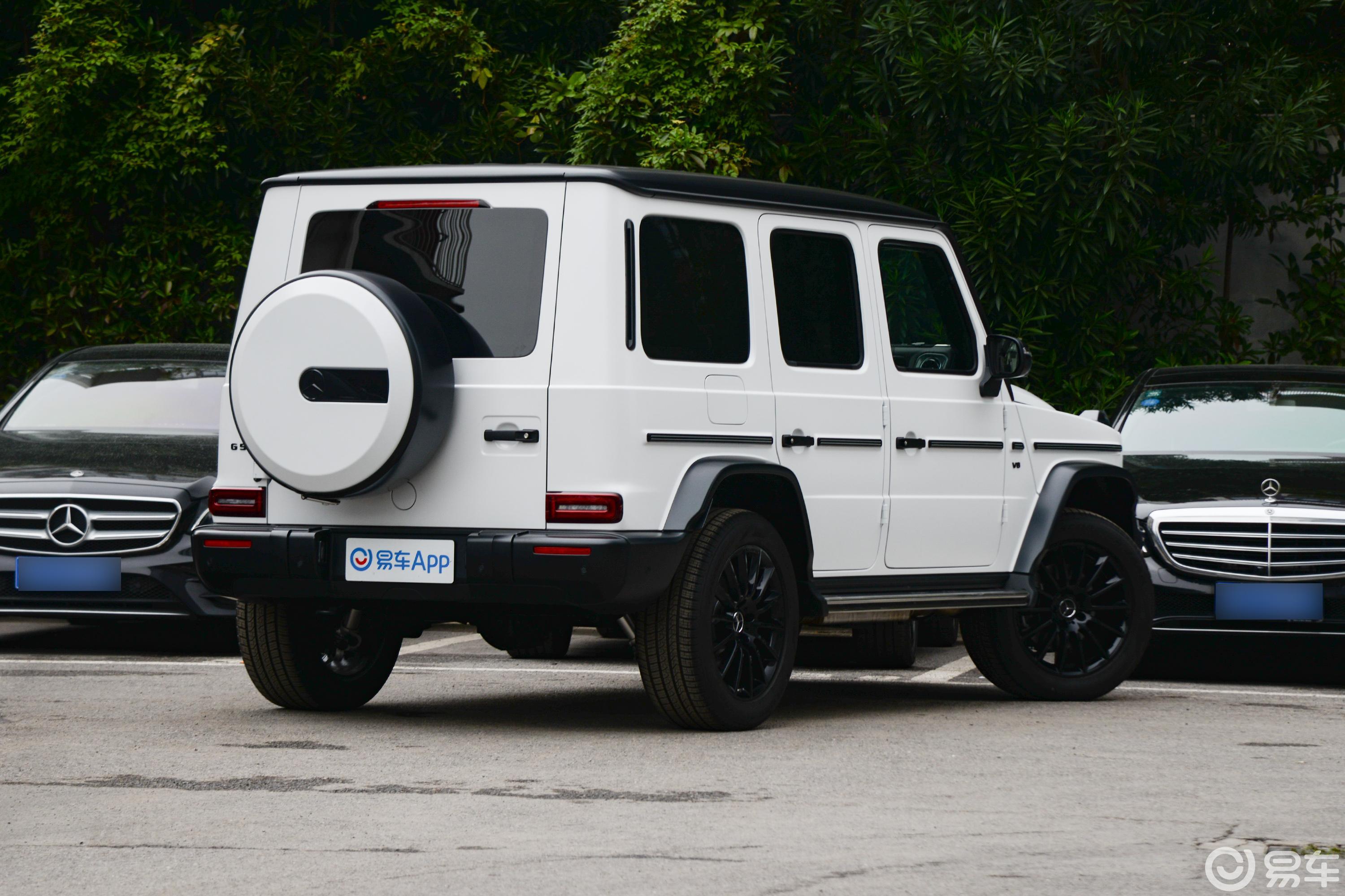 【奔驰G级G 500侧后45度车头向右水平图片-汽车图片大全】-易车