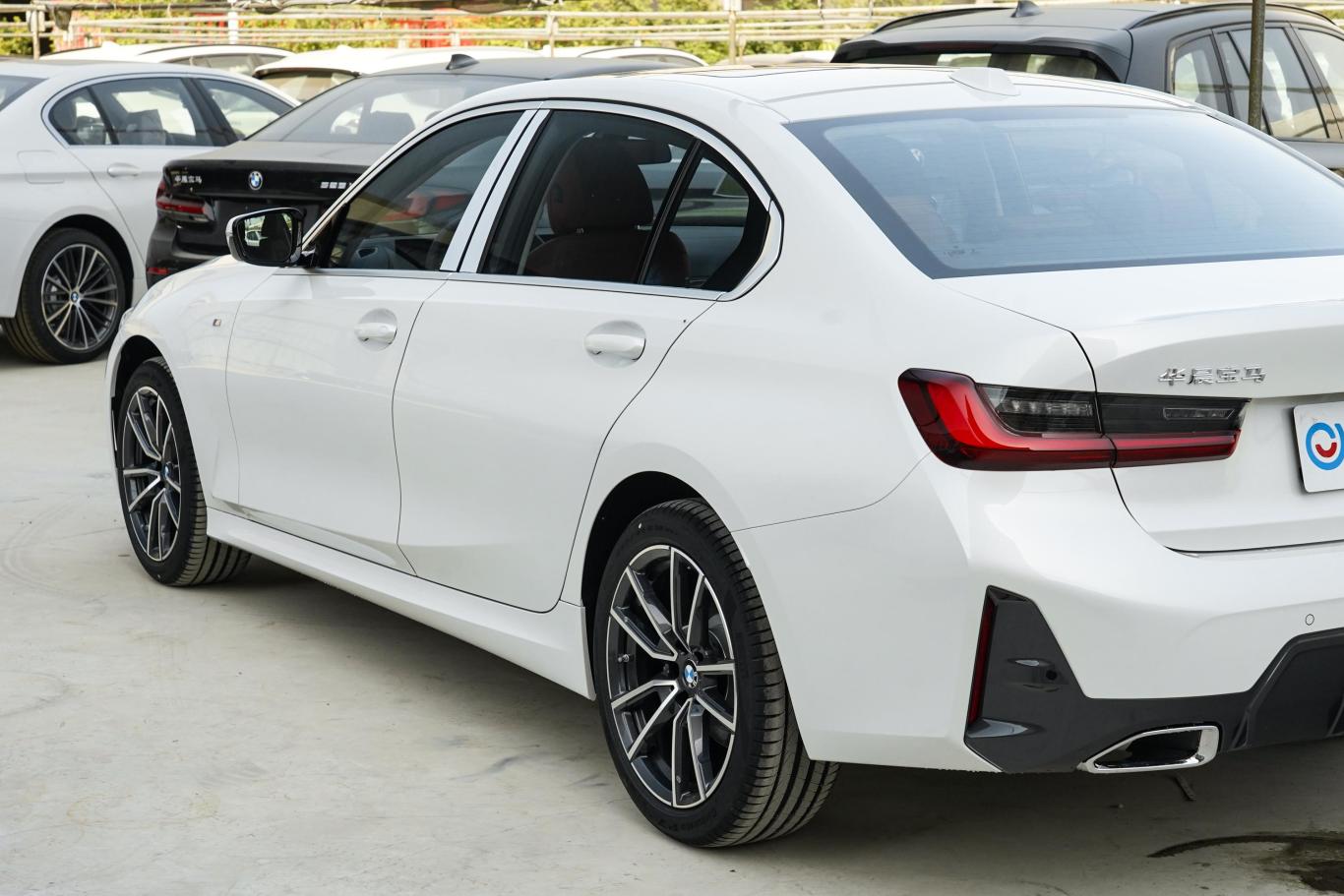 【宝马3系320Li M运动套装外观细节图片-汽车图片大全】-易车