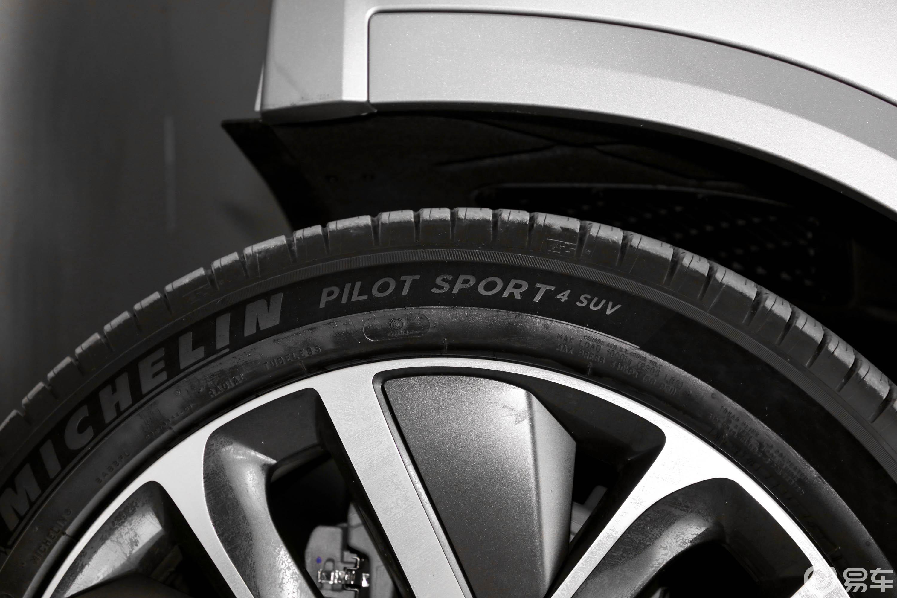 【理想L8L8 Max版动力底盘图片-汽车图片大全】-易车