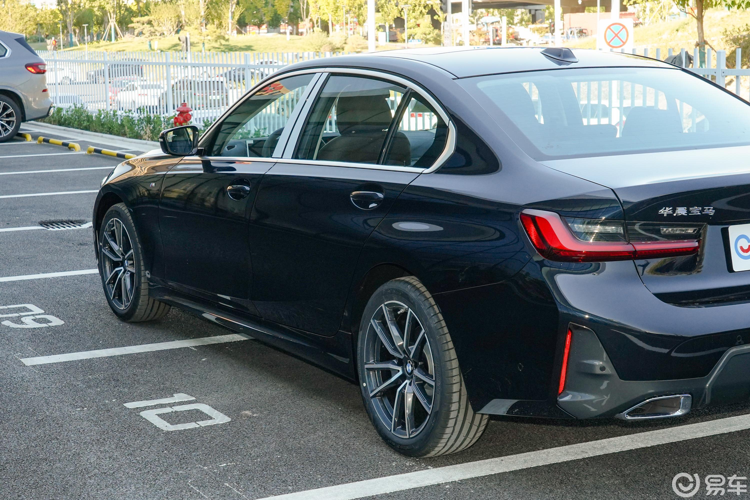 【宝马3系325Li M运动套装外观细节图片-汽车图片大全】-易车