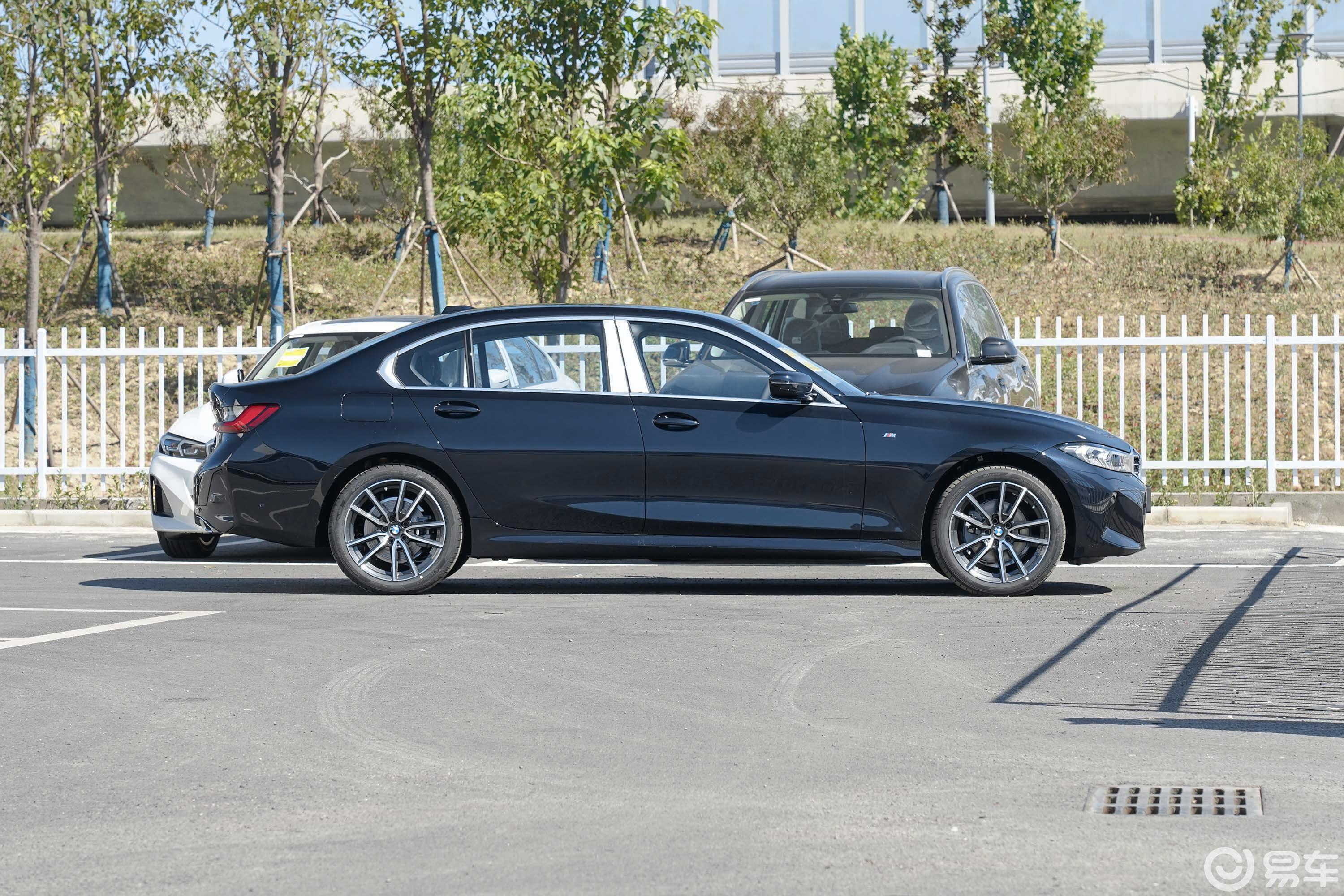 【宝马3系325Li M运动套装正侧车头向右水平图片-汽车图片大全】-易车