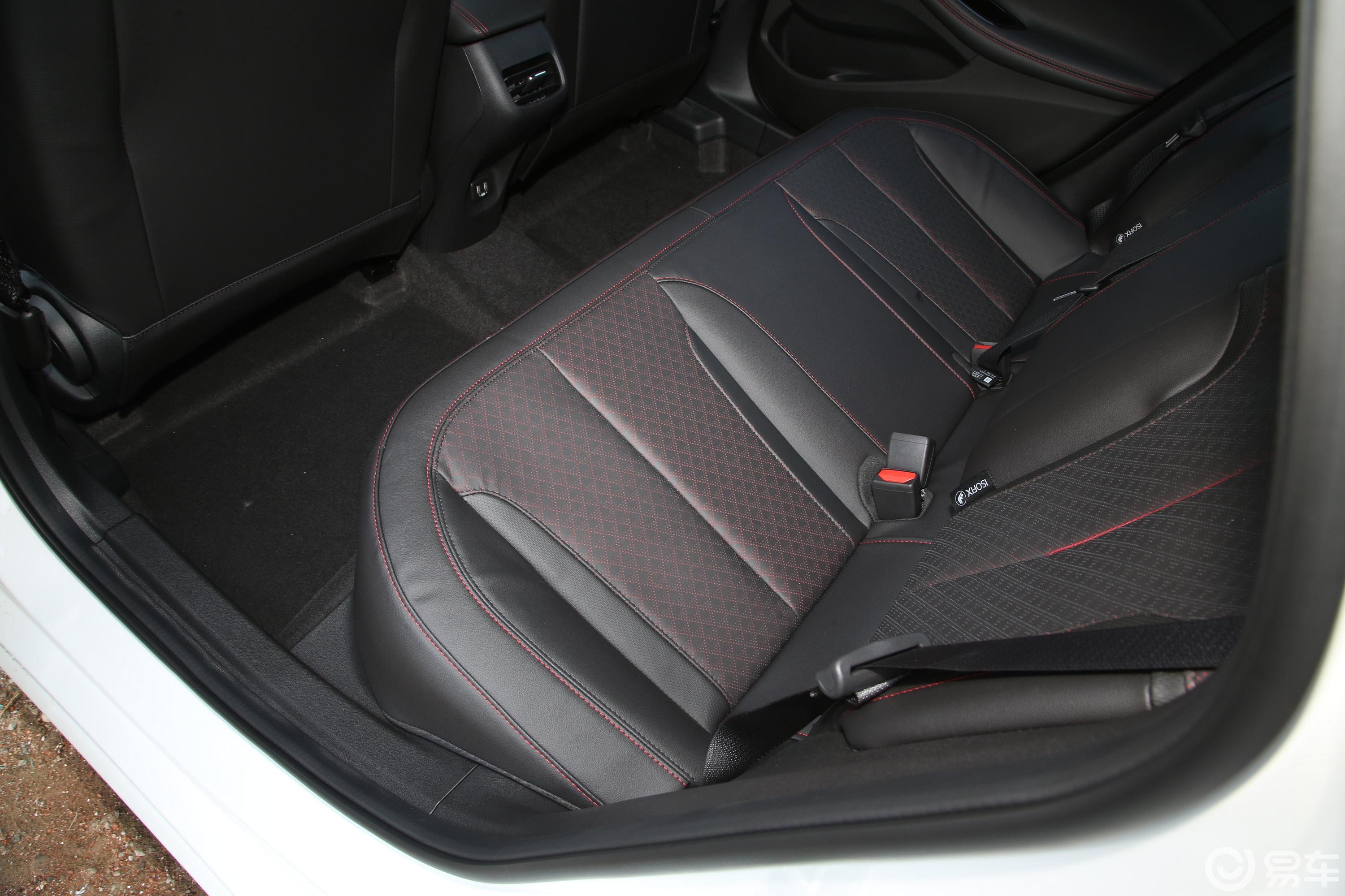 【威朗Pro GS 1.5T 猎风版后排空间图片-汽车图片大全】-易车