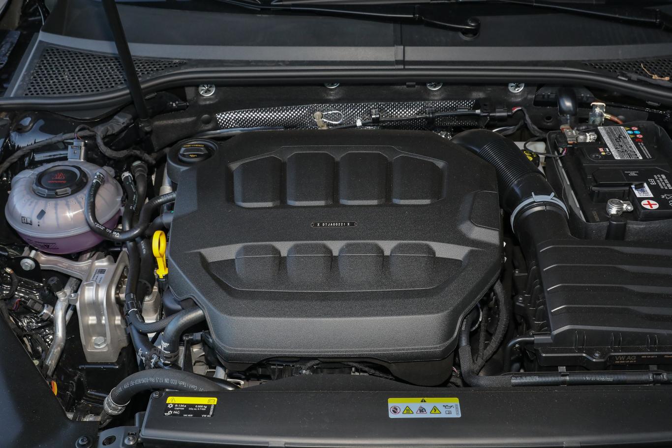 【迈腾200万辆纪念版 380TSI 旗舰型发动机特写图片-汽车图片大全】-易车