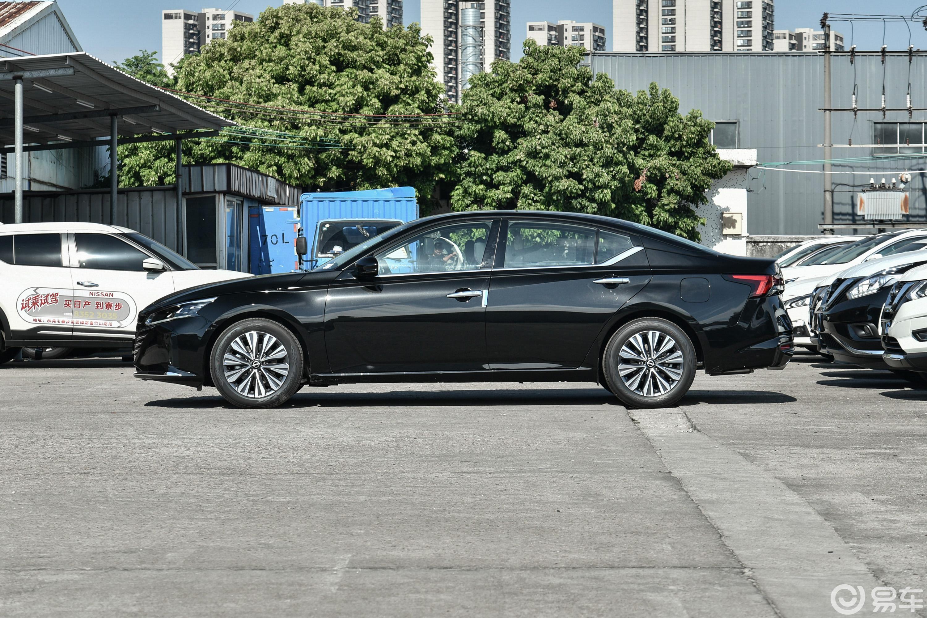 【2022款 2.0L XL-TLS 悦享版汽车图片-汽车图片大全】-易车