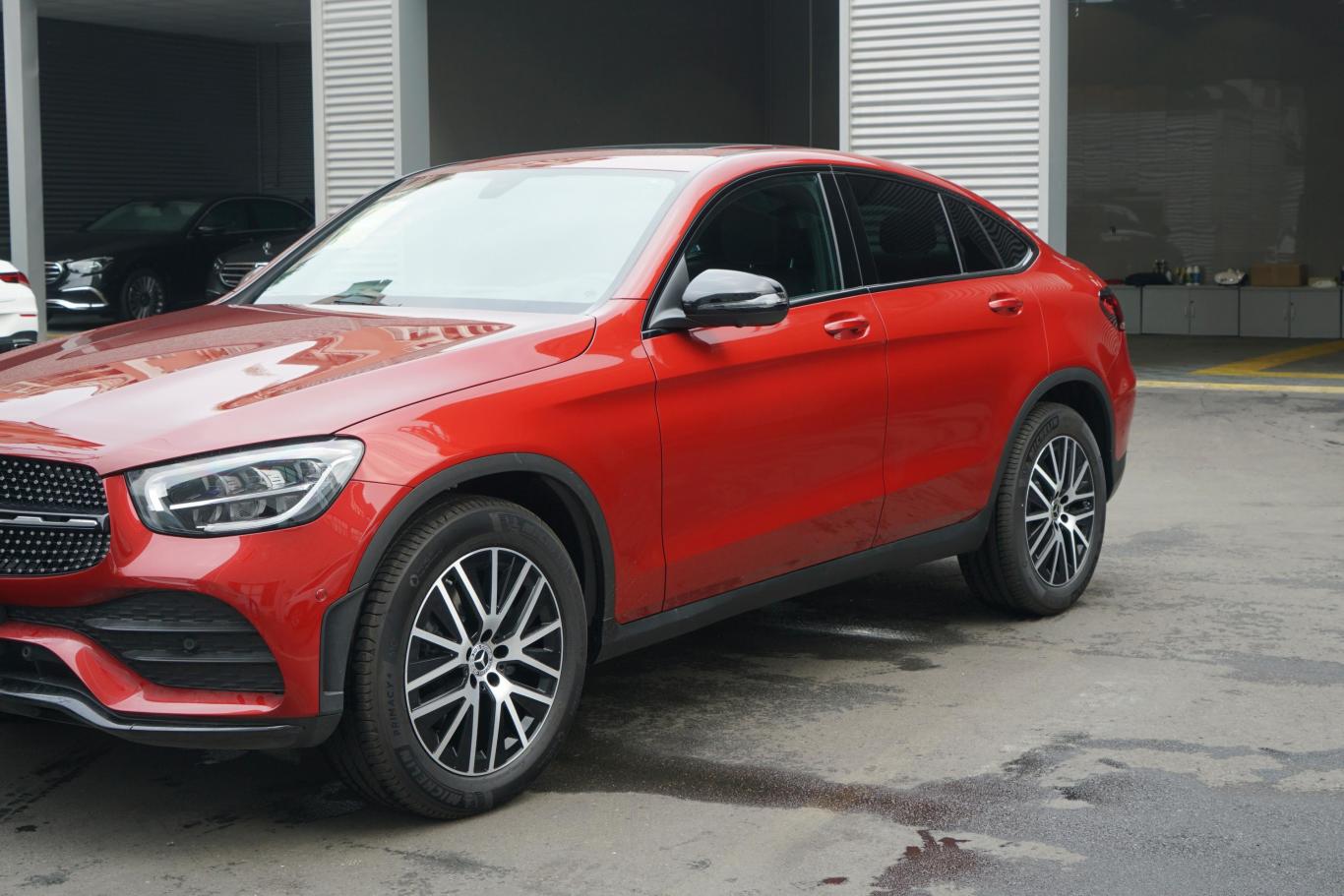 【奔驰GLC轿跑GLC 260 4MATIC 轿跑SUV外观细节图片-汽车图片大全】-易车