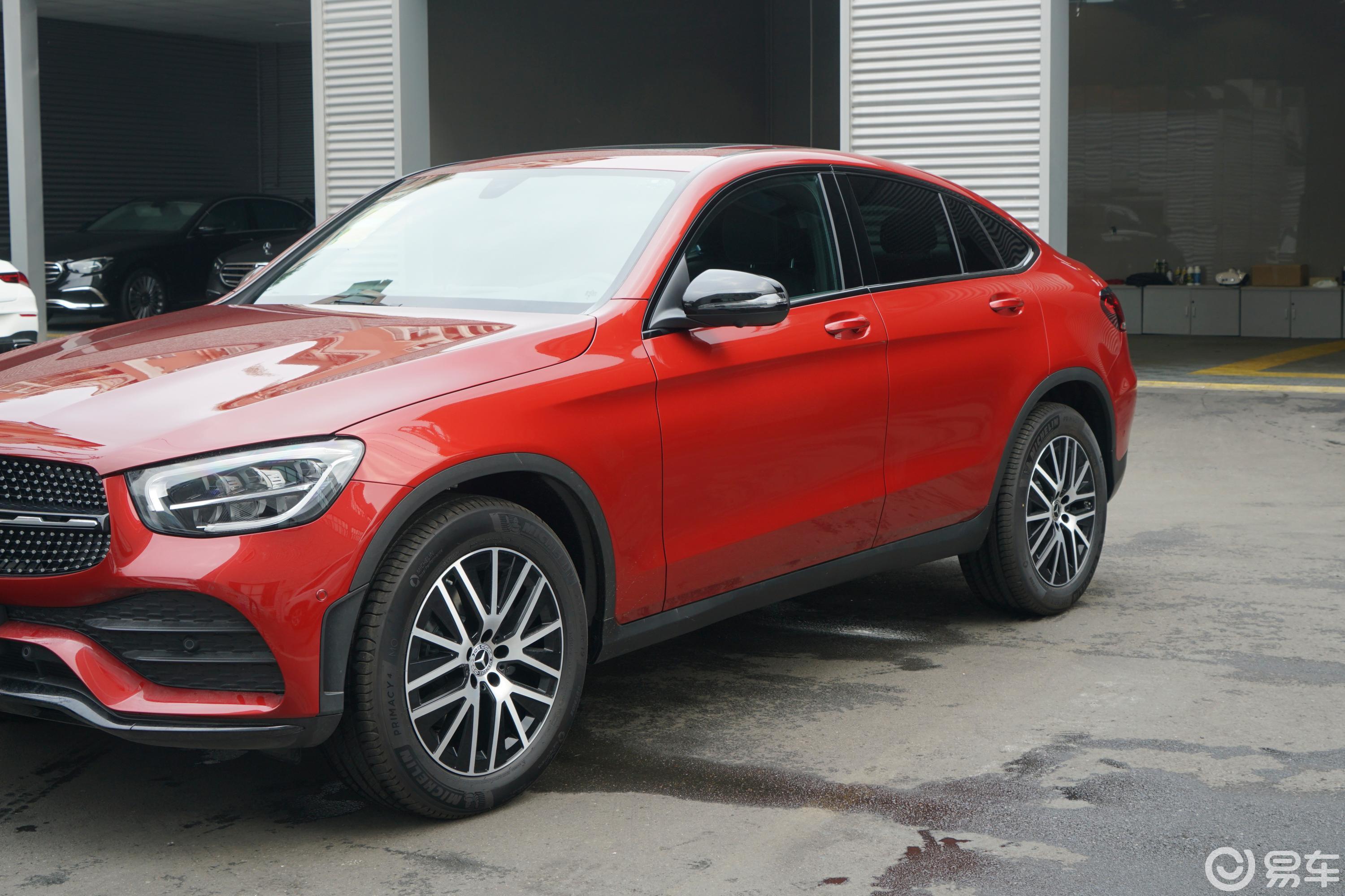 【奔驰GLC轿跑GLC 260 4MATIC 轿跑SUV外观细节图片-汽车图片大全】-易车