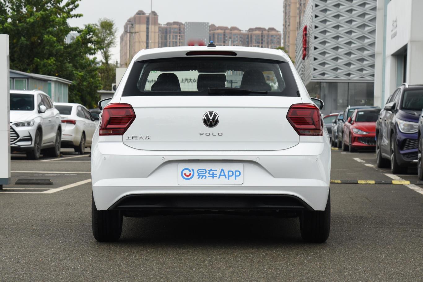 【PoloPlus 1.5L 自动炫彩科技版正后水平图片-汽车图片大全】-易车