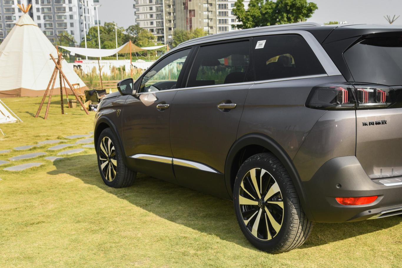 【标致5008400THP 旗舰荣耀版 7座外观细节图片-汽车图片大全】-易车