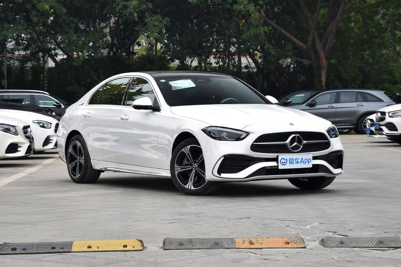 【奔驰C级C 260 L 4MATIC 运动版侧前45度车头向右水平图片-汽车图片大全】-易车