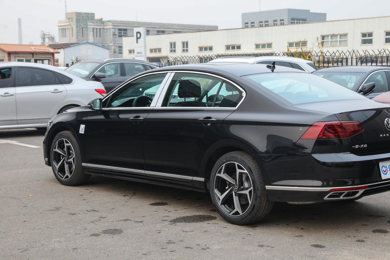 【迈腾200万辆纪念版 280TSI 领先型外观细节图片-汽车图片大全】-易车