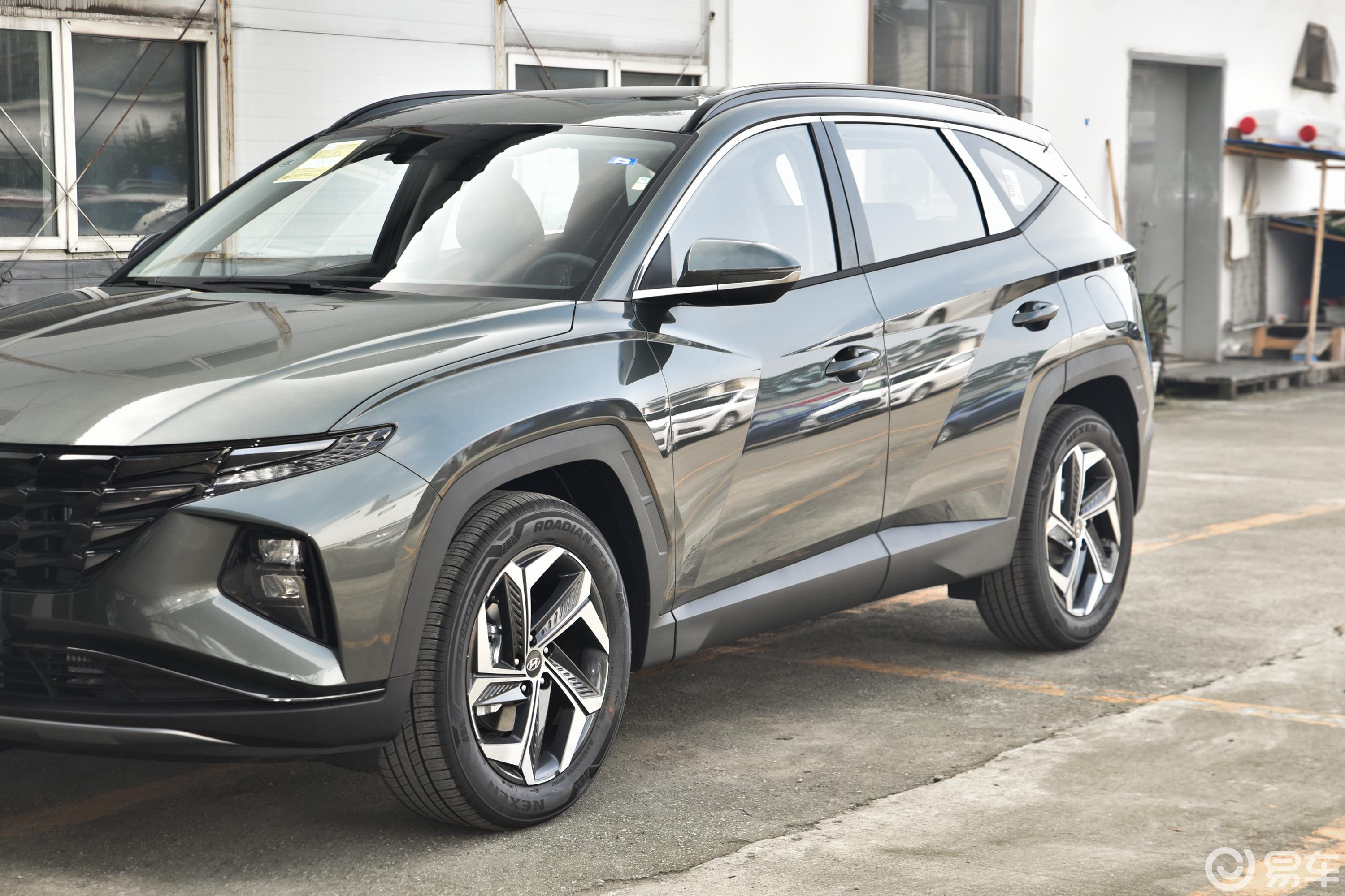 【途胜途胜L 1.5T 自动两驱尊贵版外观细节图片-汽车图片大全】-易车