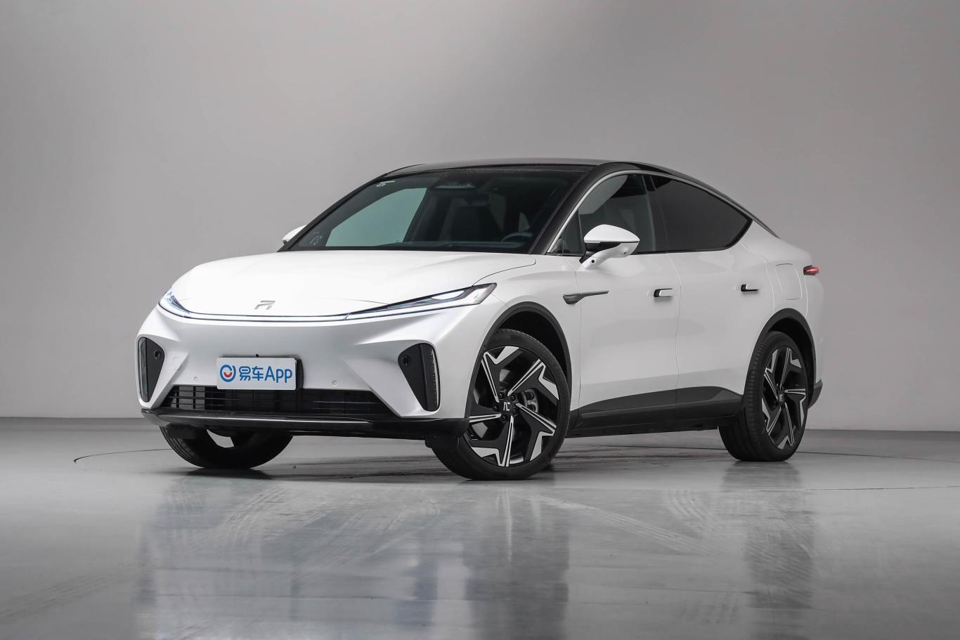 【飞凡R7606km 四驱性能屏霸Pro版侧前45度车头向左水平图片-汽车图片大全】-易车