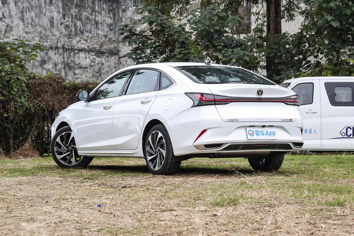 【锐程PLUS1.5T 领悦型侧后45度车头向左水平图片-汽车图片大全】-易车