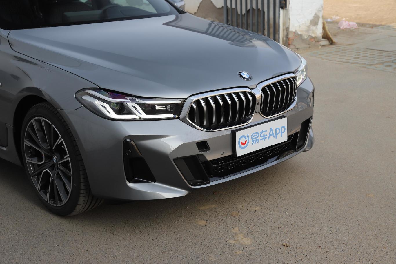 【宝马6系GT630i M运动大旅行家版前格栅侧俯拍图片-汽车图片大全】-易车