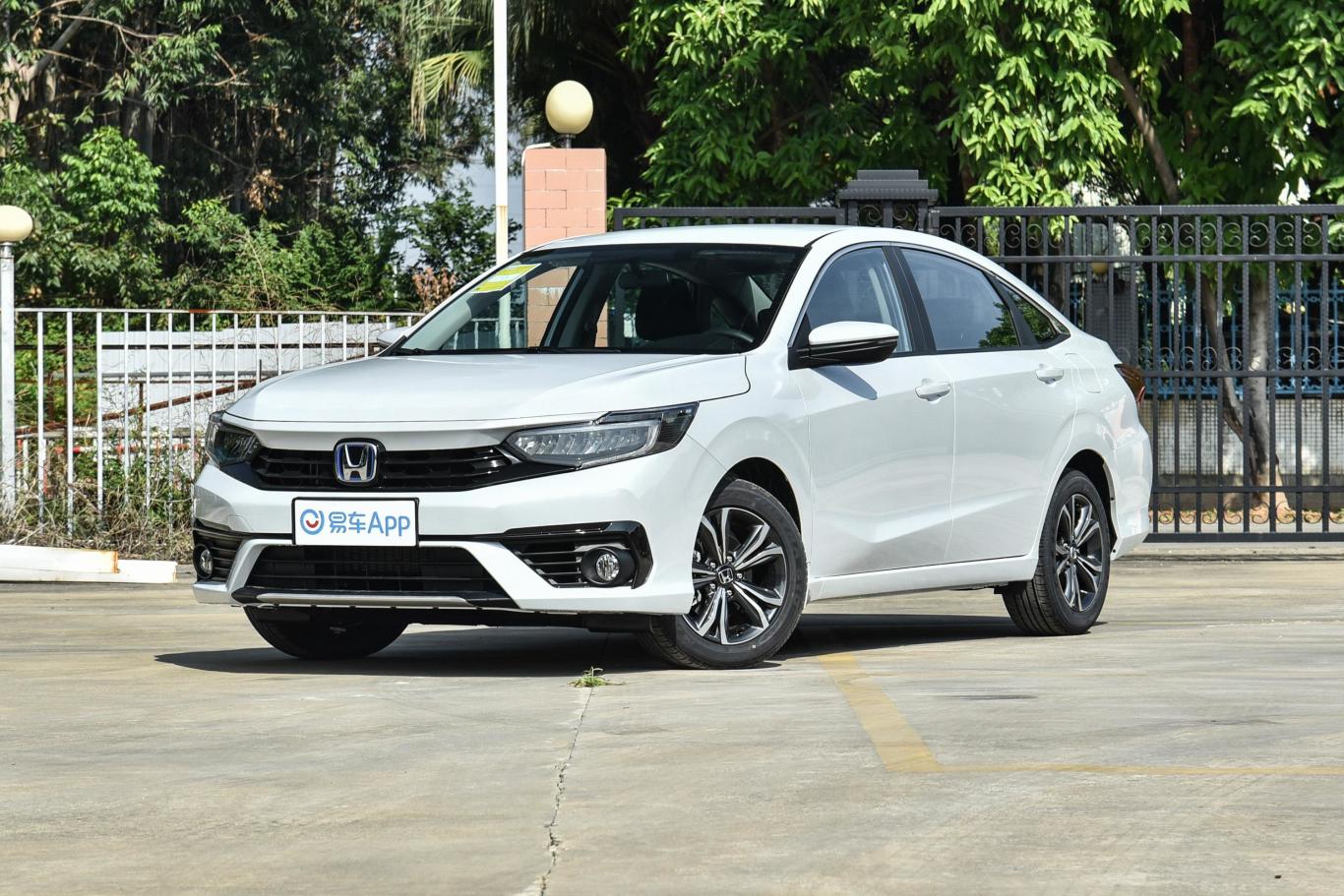 【享域锐·混动 1.5L E-CVT 净适版侧前45度车头向左水平图片-汽车图片大全】-易车