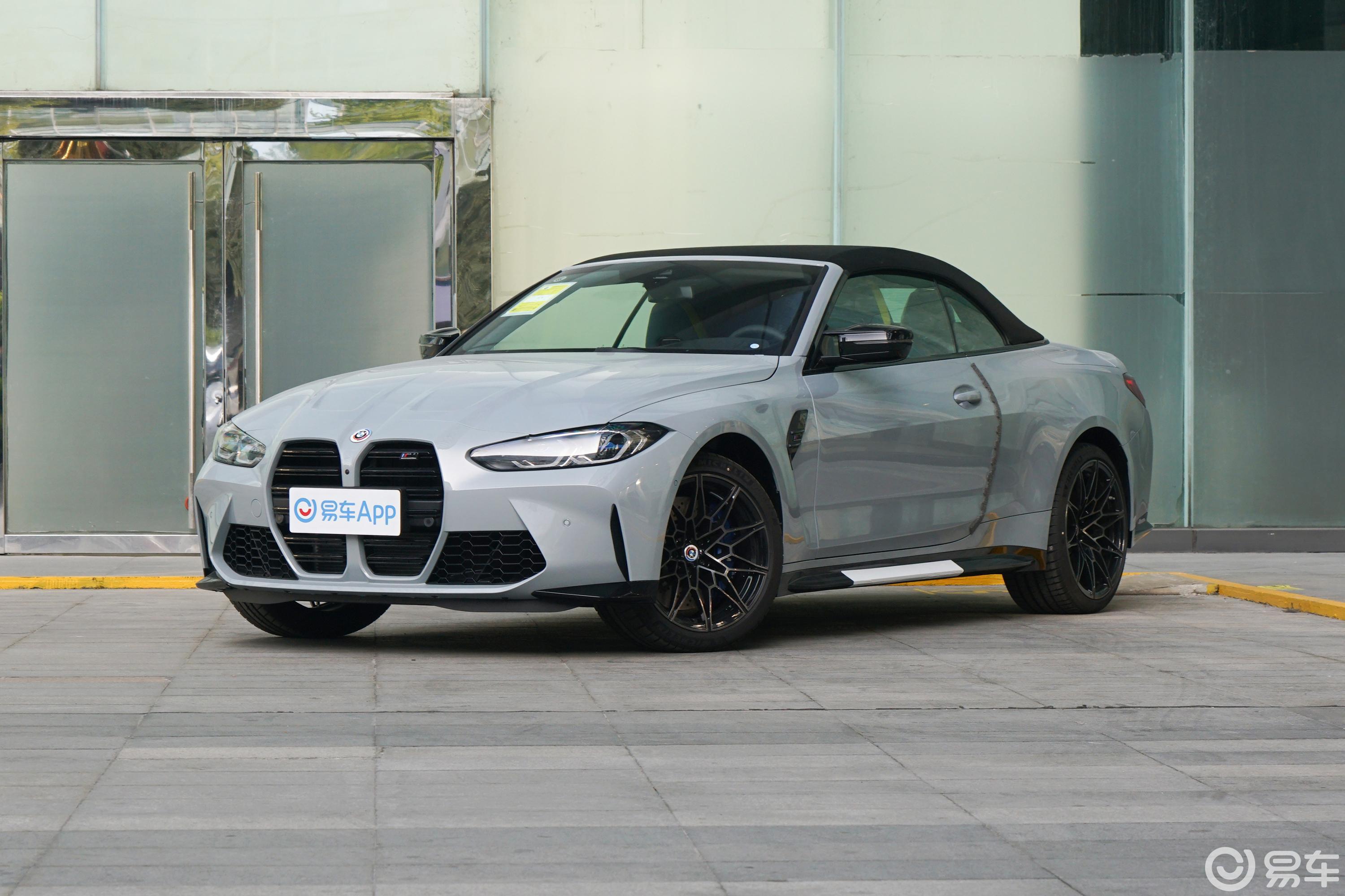 【宝马M450周年版 M4 敞篷轿跑车 M xDrive侧前45度车头向左水平图片-汽车图片大全】-易车