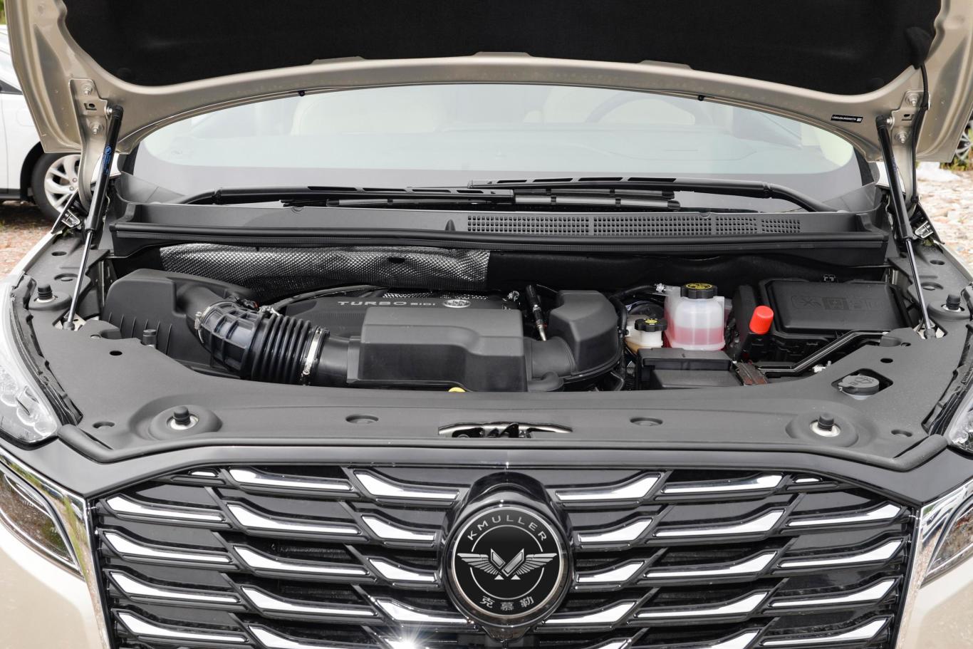 【克慕勒GT系列2.0T GT2前舱整体图片-汽车图片大全】-易车