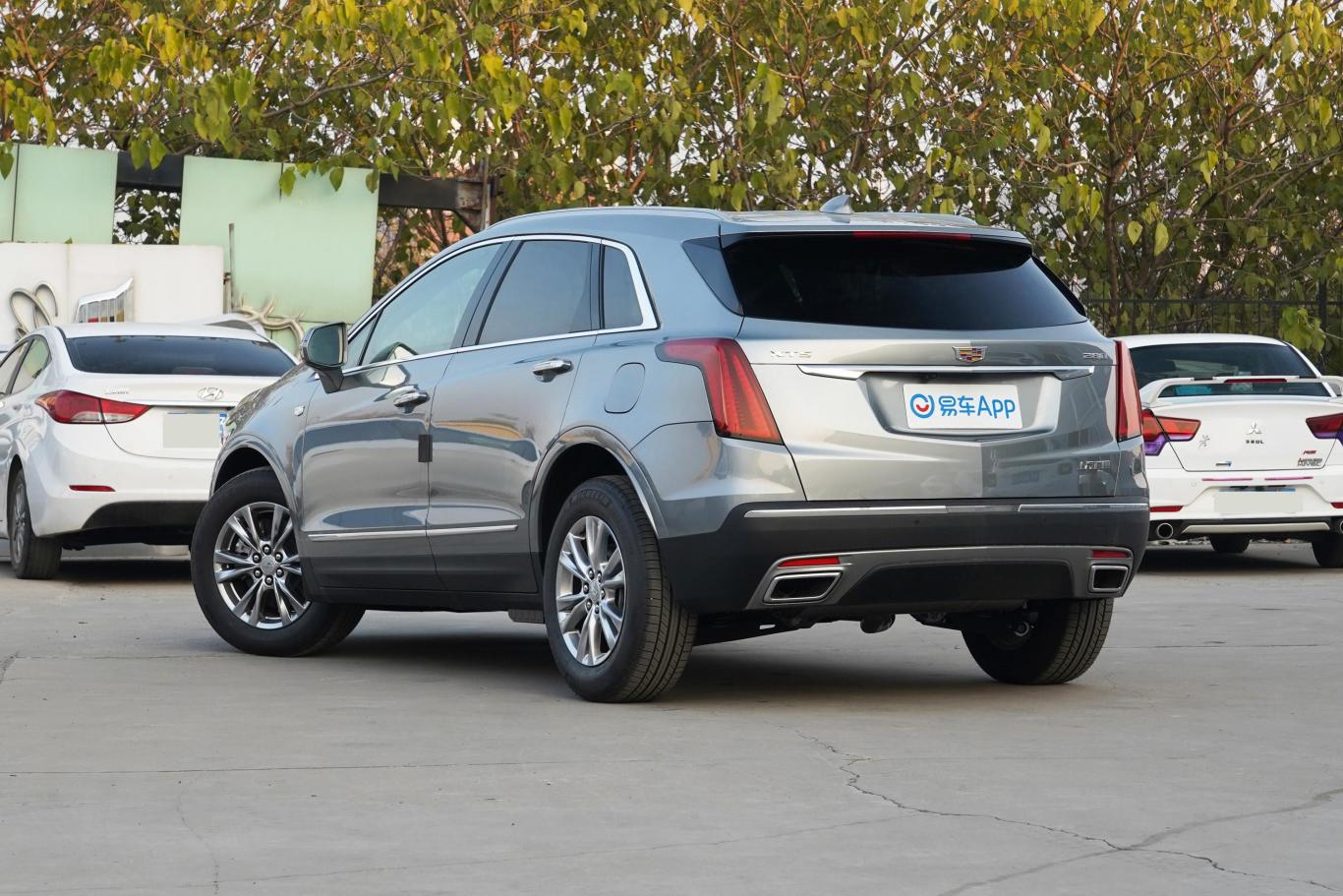 【凯迪拉克XT5轻混 2.0T 两驱风尚型侧后45度车头向左水平图片-汽车图片大全】-易车