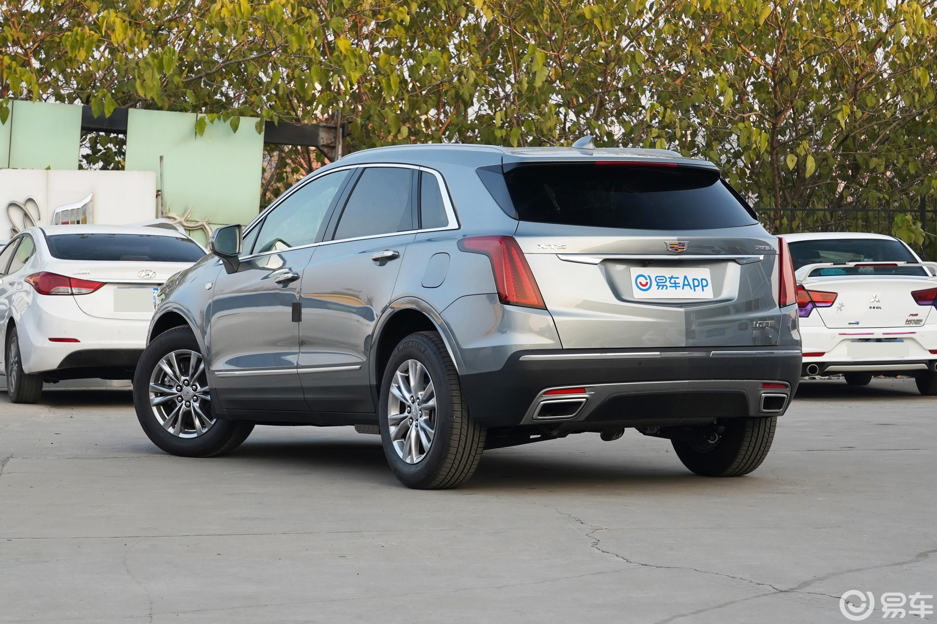 【凯迪拉克XT5轻混 2.0T 两驱风尚型侧后45度车头向左水平图片-汽车图片大全】-易车