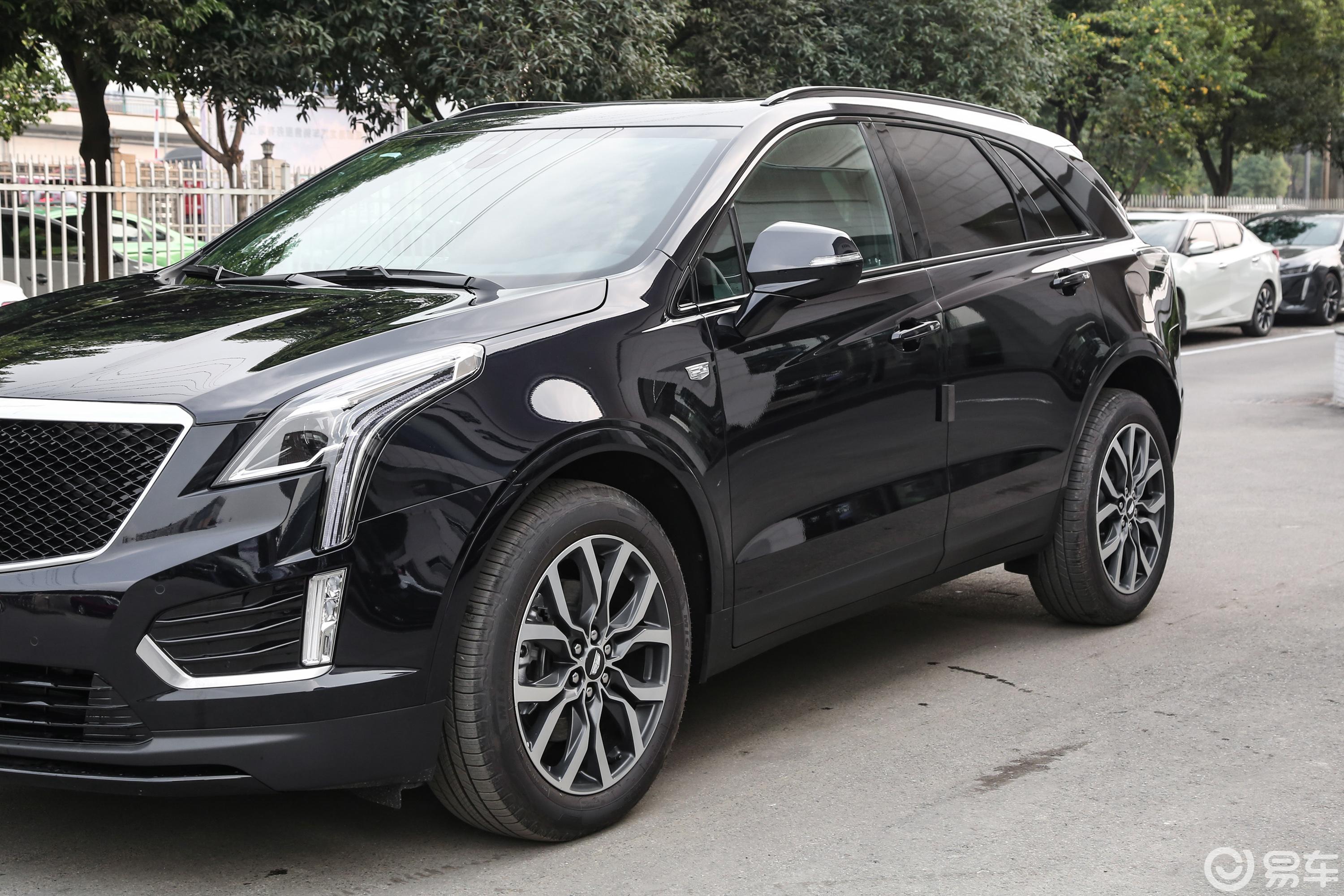 【凯迪拉克XT5轻混 2.0T 四驱尊贵型至臻版外观细节图片-汽车图片大全】-易车