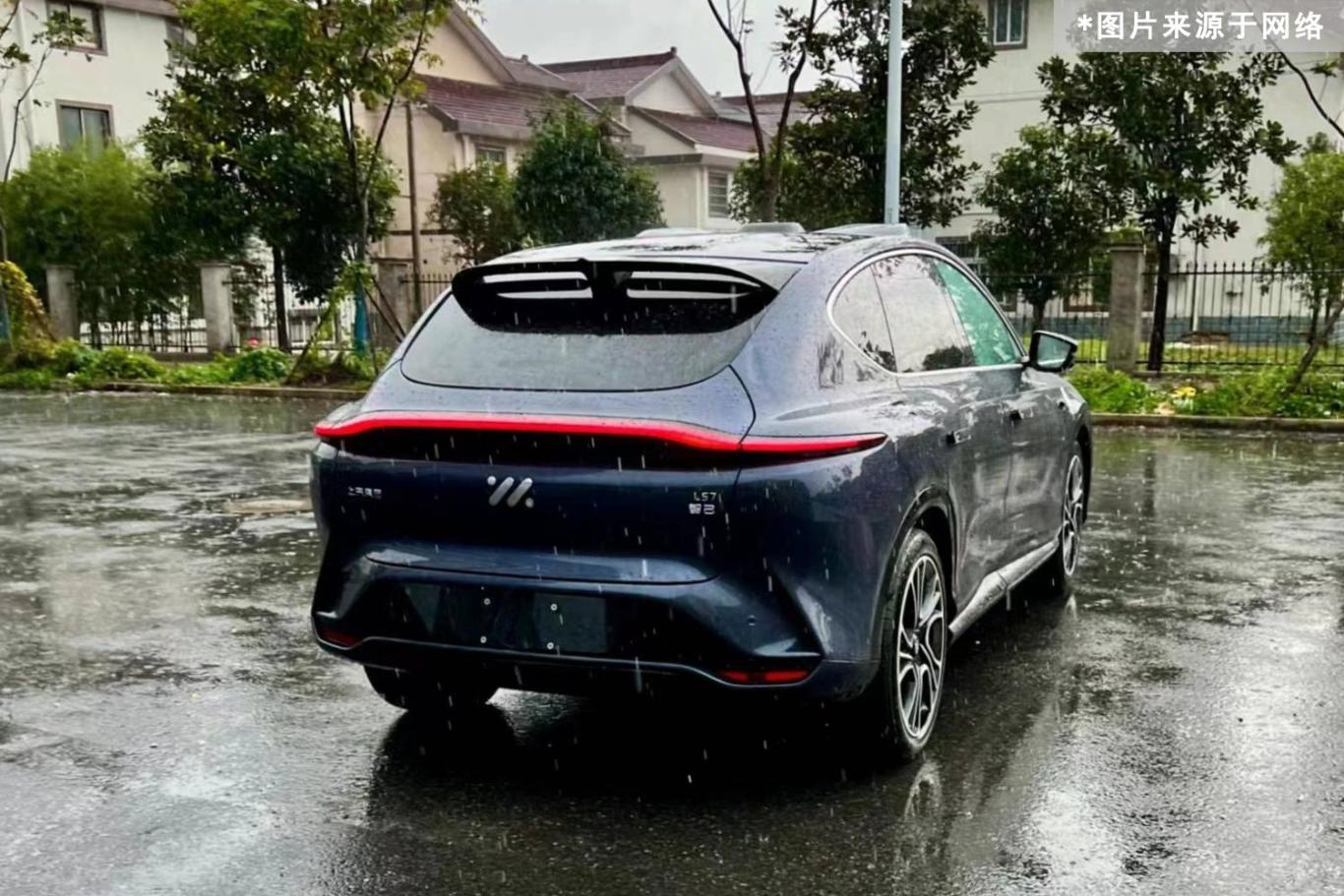 【智己LS7图片-汽车图片大全】-易车