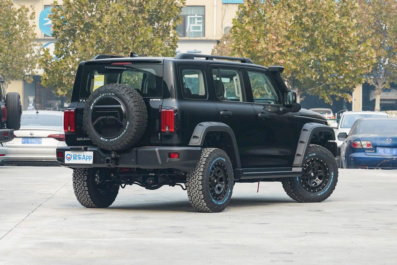 【坦克3002.0T 坦克游侠侧后45度车头向右水平图片-汽车图片大全】-易车