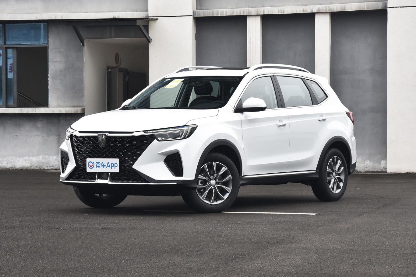 【荣威RX5PLUS 330TGI 双离合领潮智惠版侧前45度车头向左水平图片-汽车图片大全】-易车