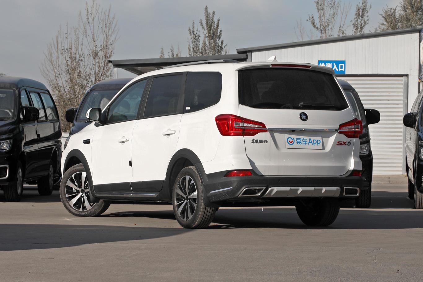 【风行SX61.6L 手动质享型侧后45度车头向左水平图片-汽车图片大全】-易车