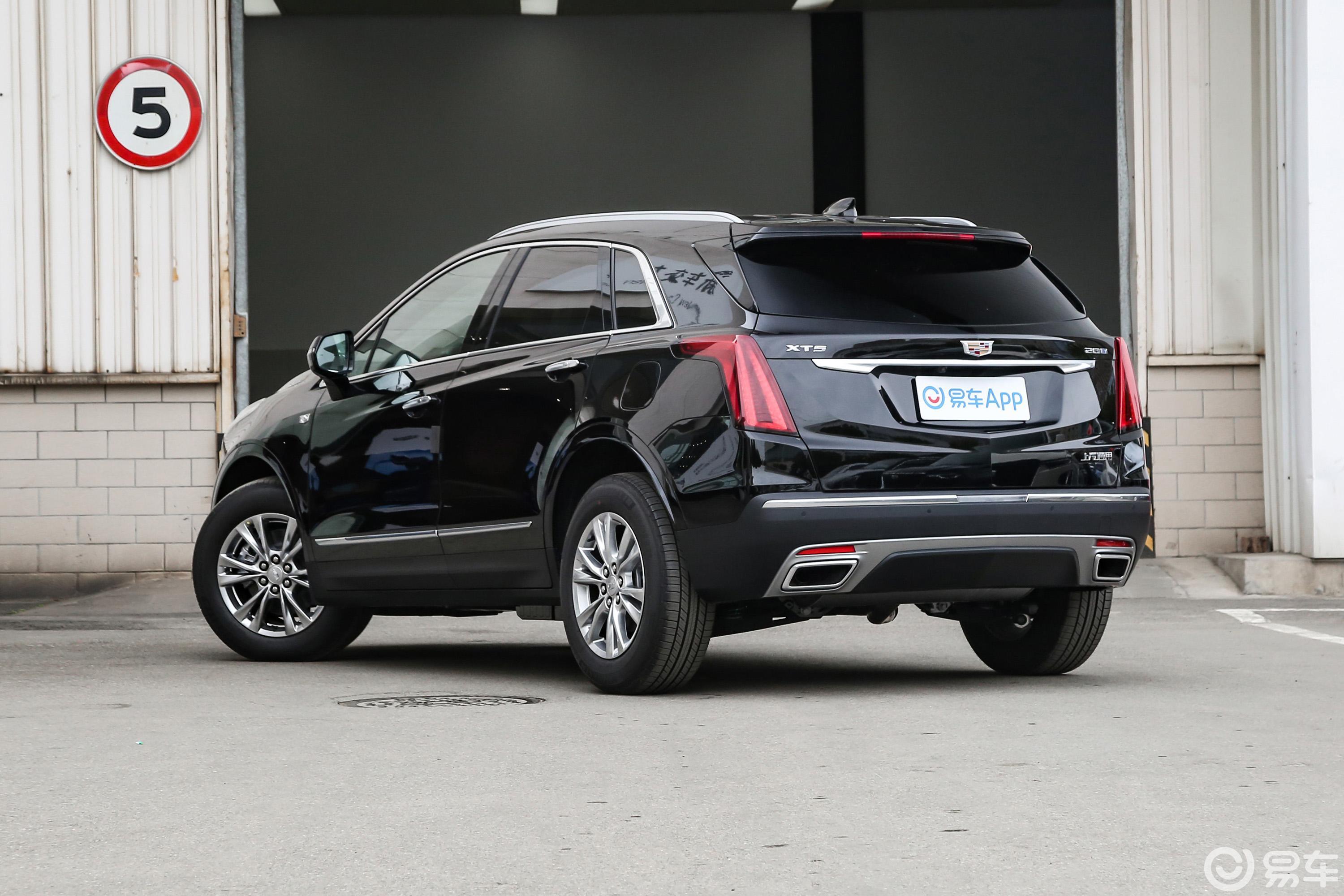 【凯迪拉克XT5轻混 2.0T 两驱风尚型侧后45度车头向左水平图片-汽车图片大全】-易车