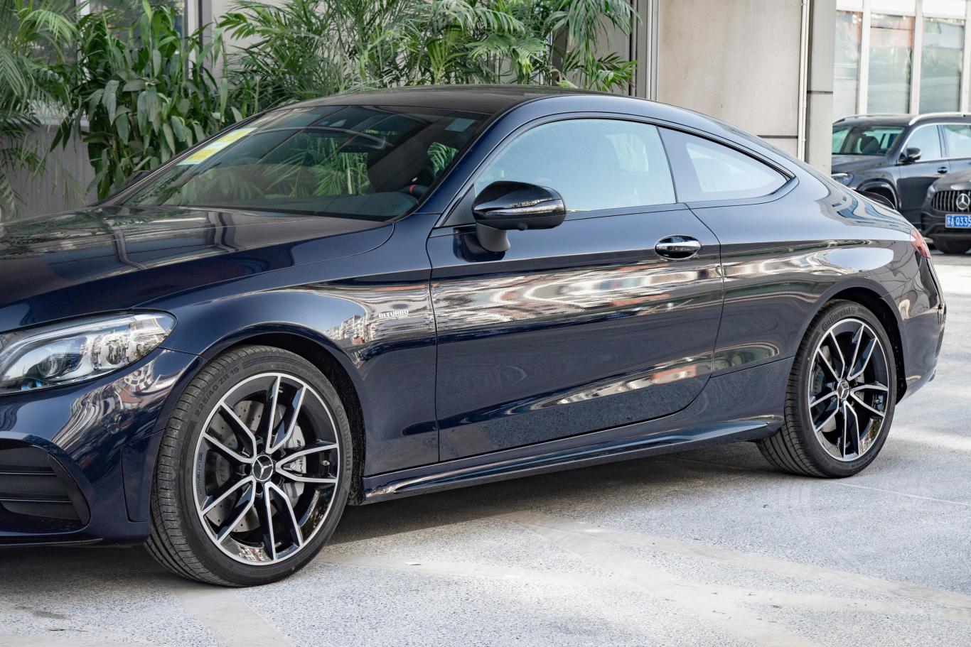 【奔驰C级 AMGAMG C 43 4MATIC 轿跑车外观细节图片-汽车图片大全】-易车