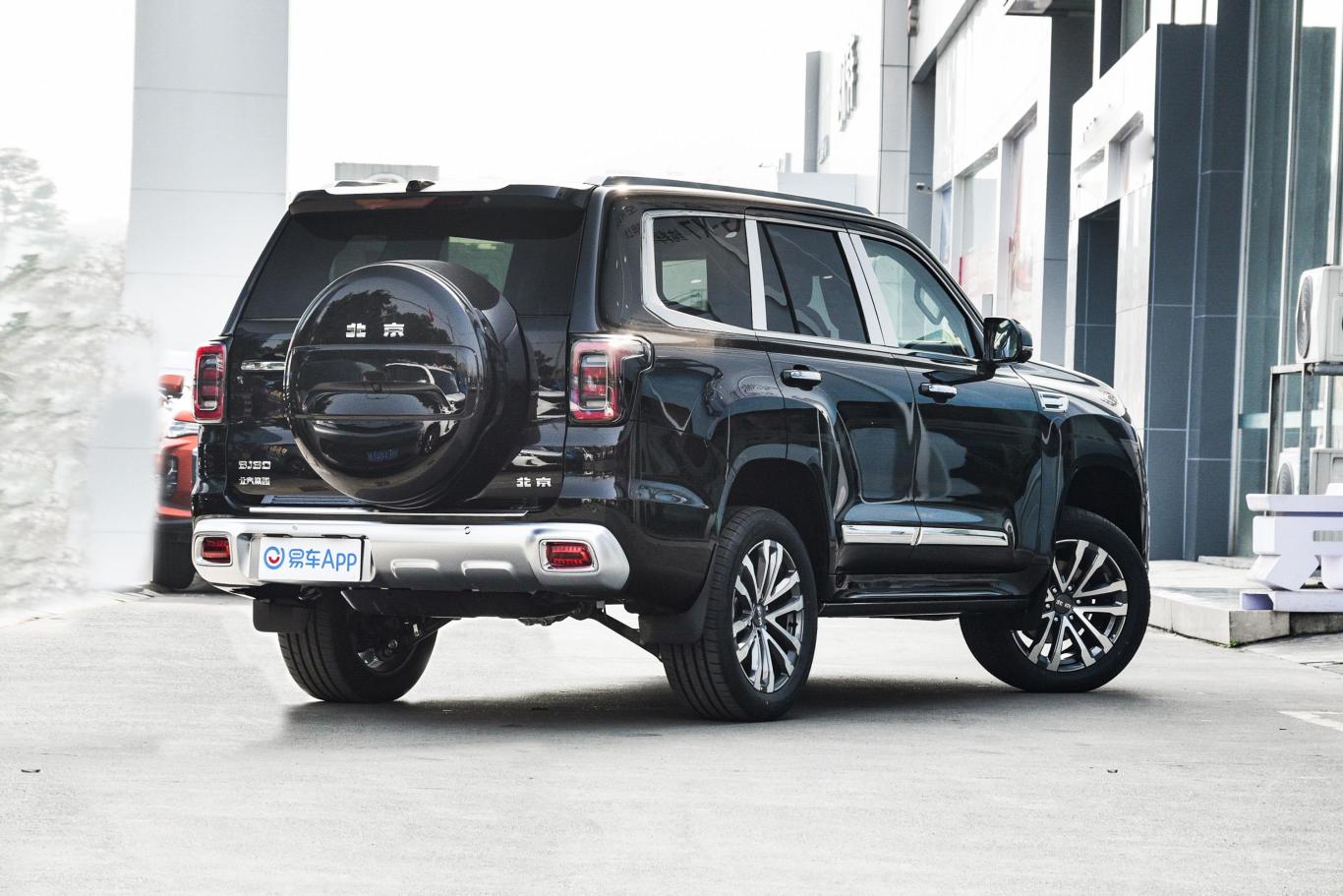 【北京越野BJ602.0T 十一版 5座 汽油侧后45度车头向右水平图片-汽车图片大全】-易车
