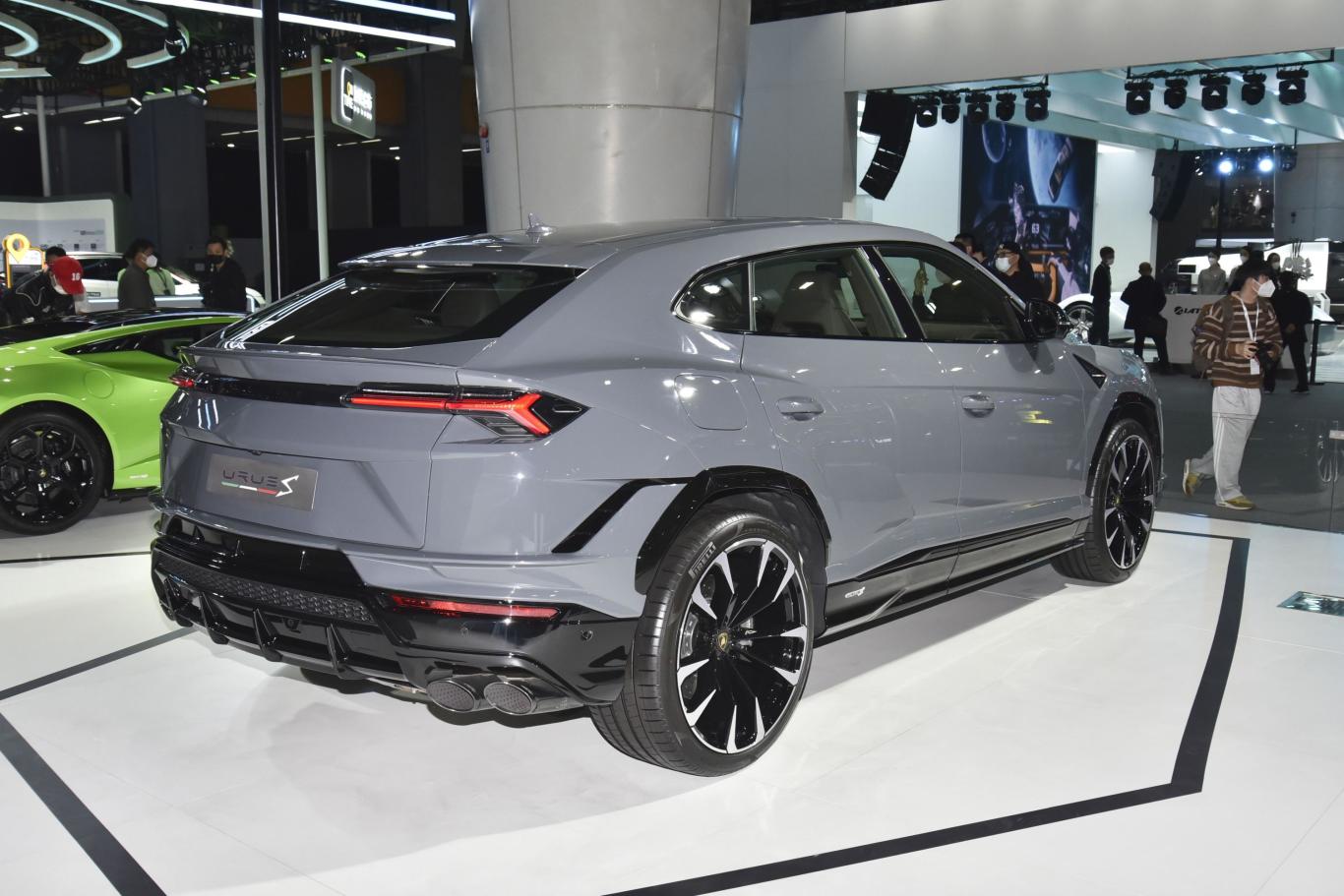【Urus4.0T V8 S图片-汽车图片大全】-易车