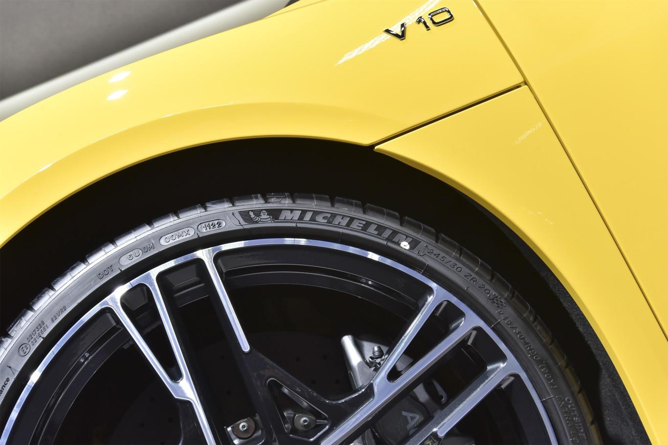 【奥迪R85.2L Coupe Performance图片-汽车图片大全】-易车