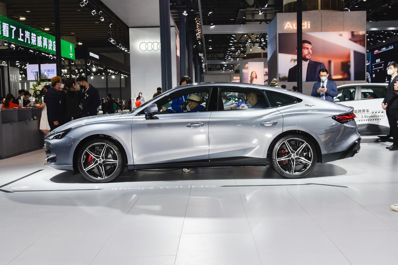 【MG7图片-汽车图片大全】-易车