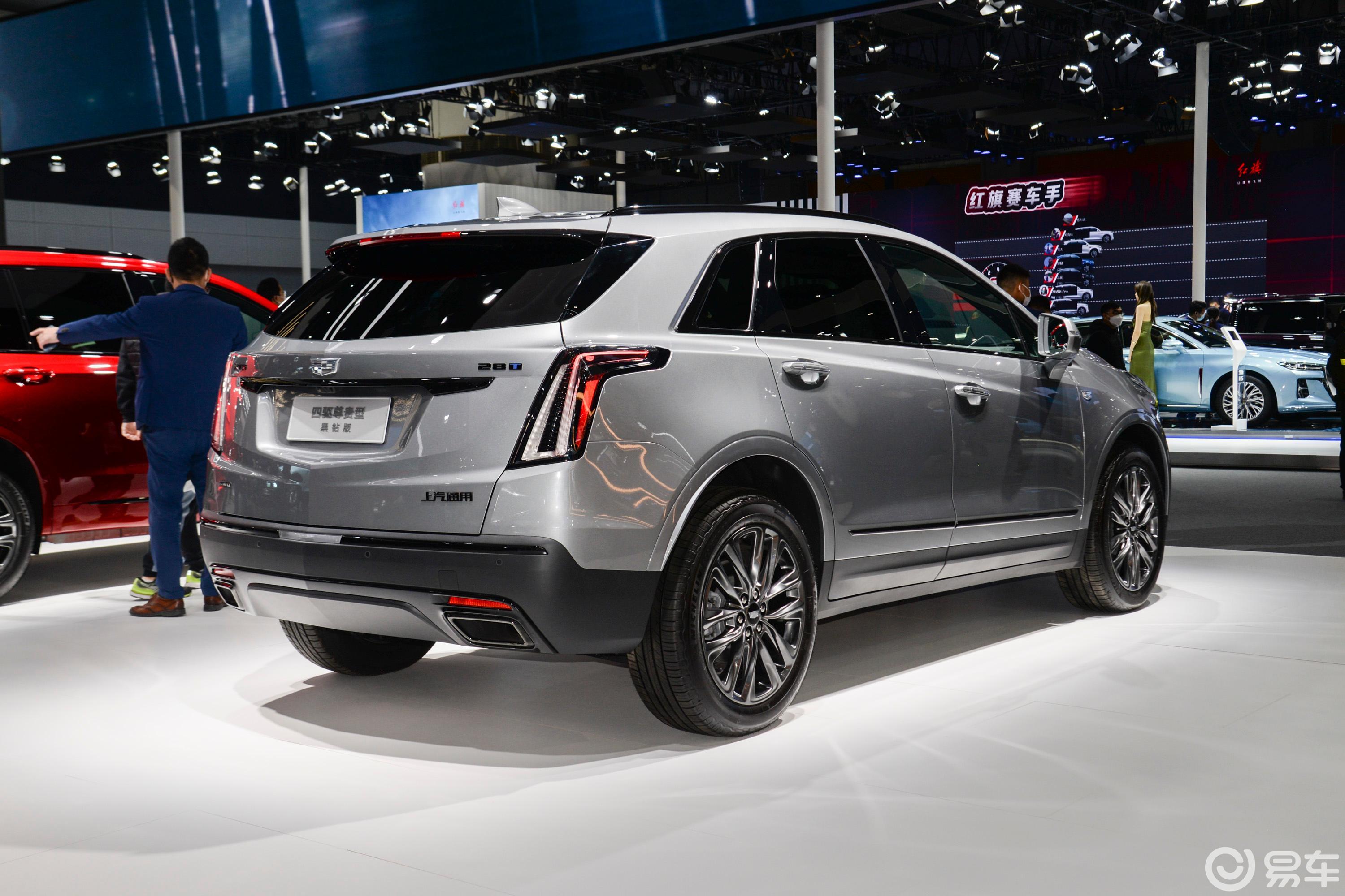 【凯迪拉克XT5轻混 2.0T 四驱尊贵型黑钻版图片-汽车图片大全】-易车