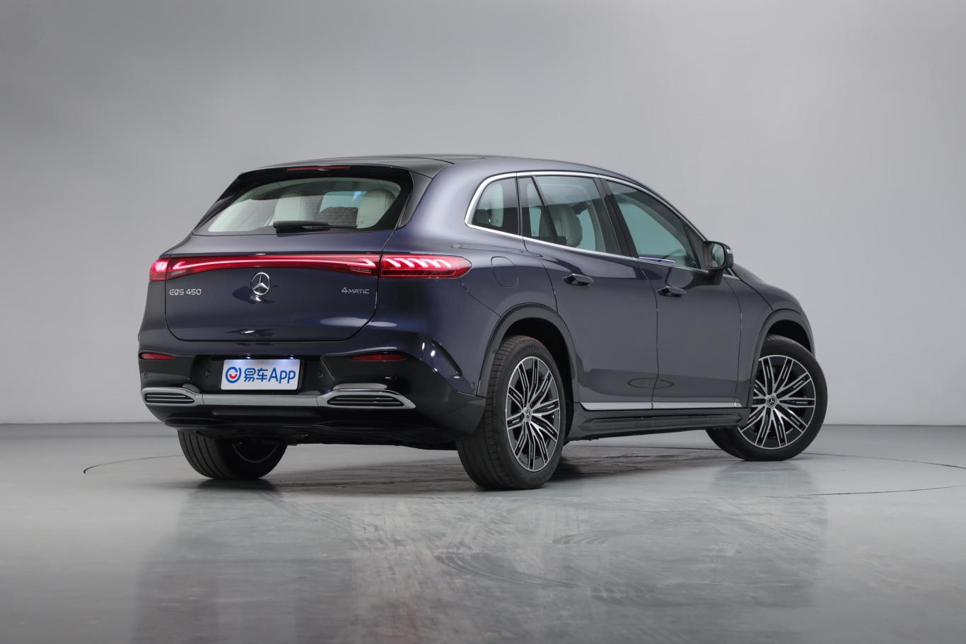 【奔驰EQS SUV450 4MATIC 豪华版侧后45度车头向右水平图片-汽车图片大全】-易车