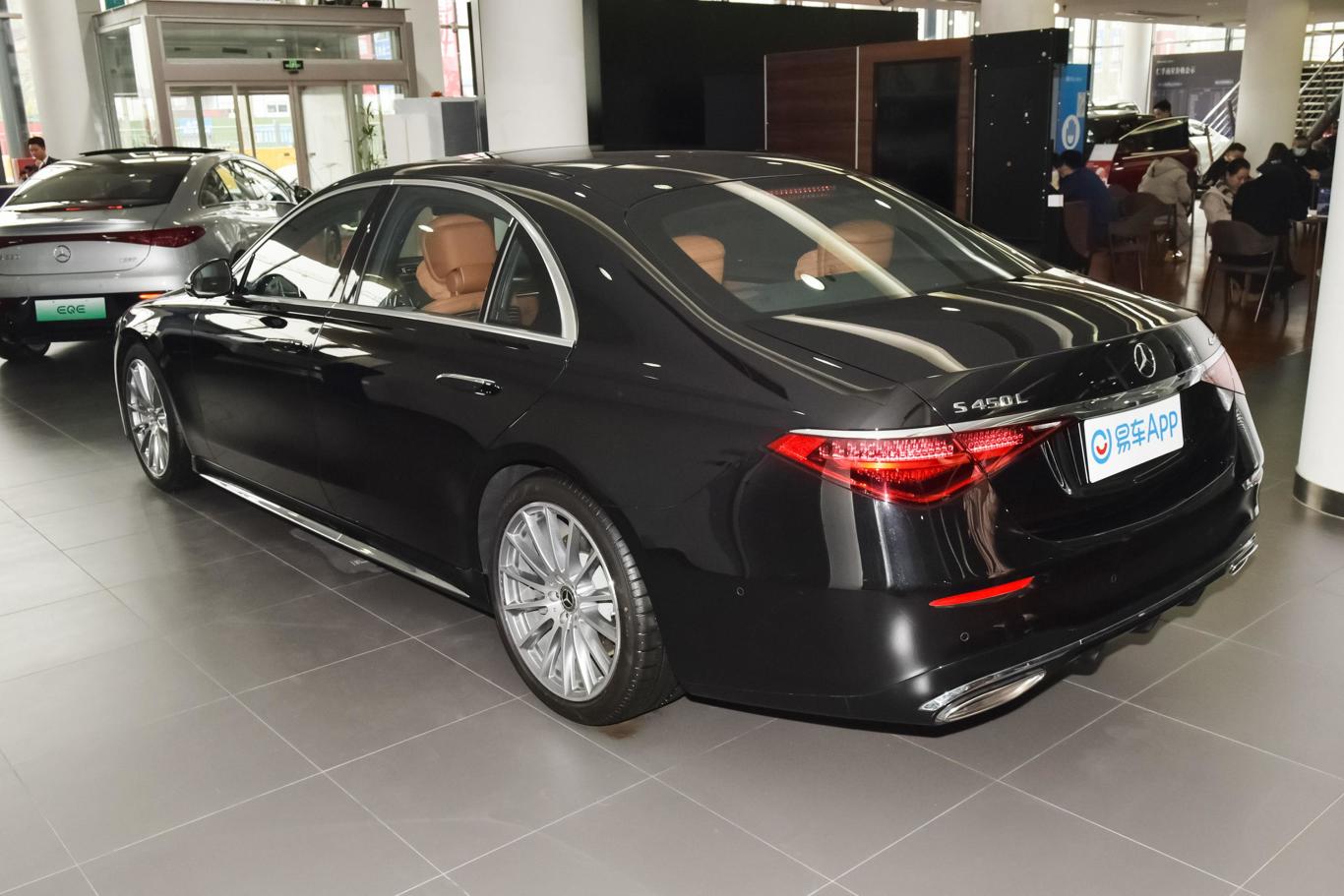 【奔驰S级S 450 L 4MATIC侧后45度车头向左水平图片-汽车图片大全】-易车