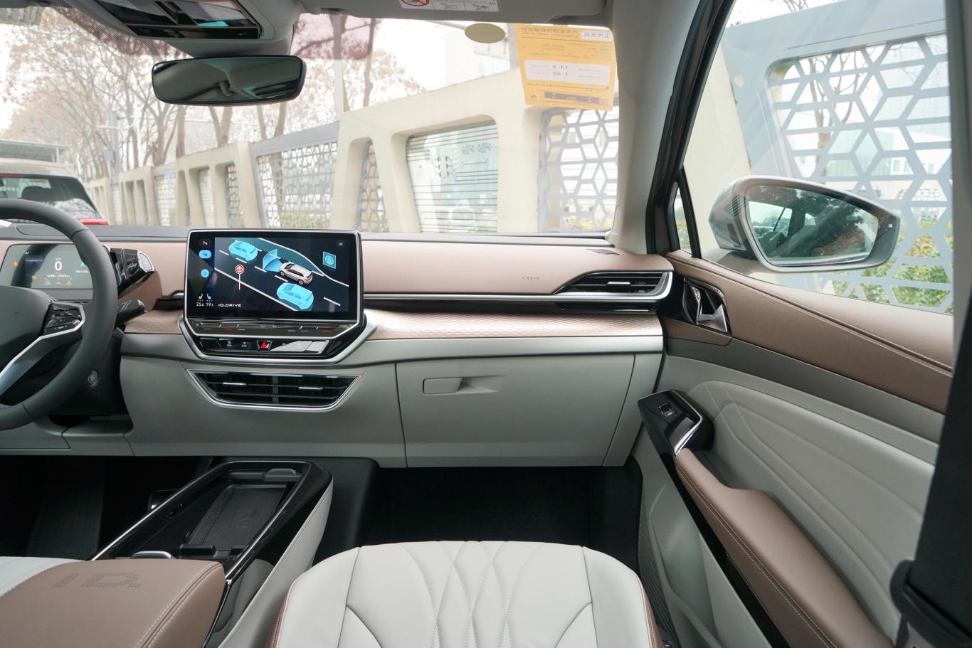 【ID.6 X617km 极智长续航版 7座副驾驶位区域图片-汽车图片大全】-易车