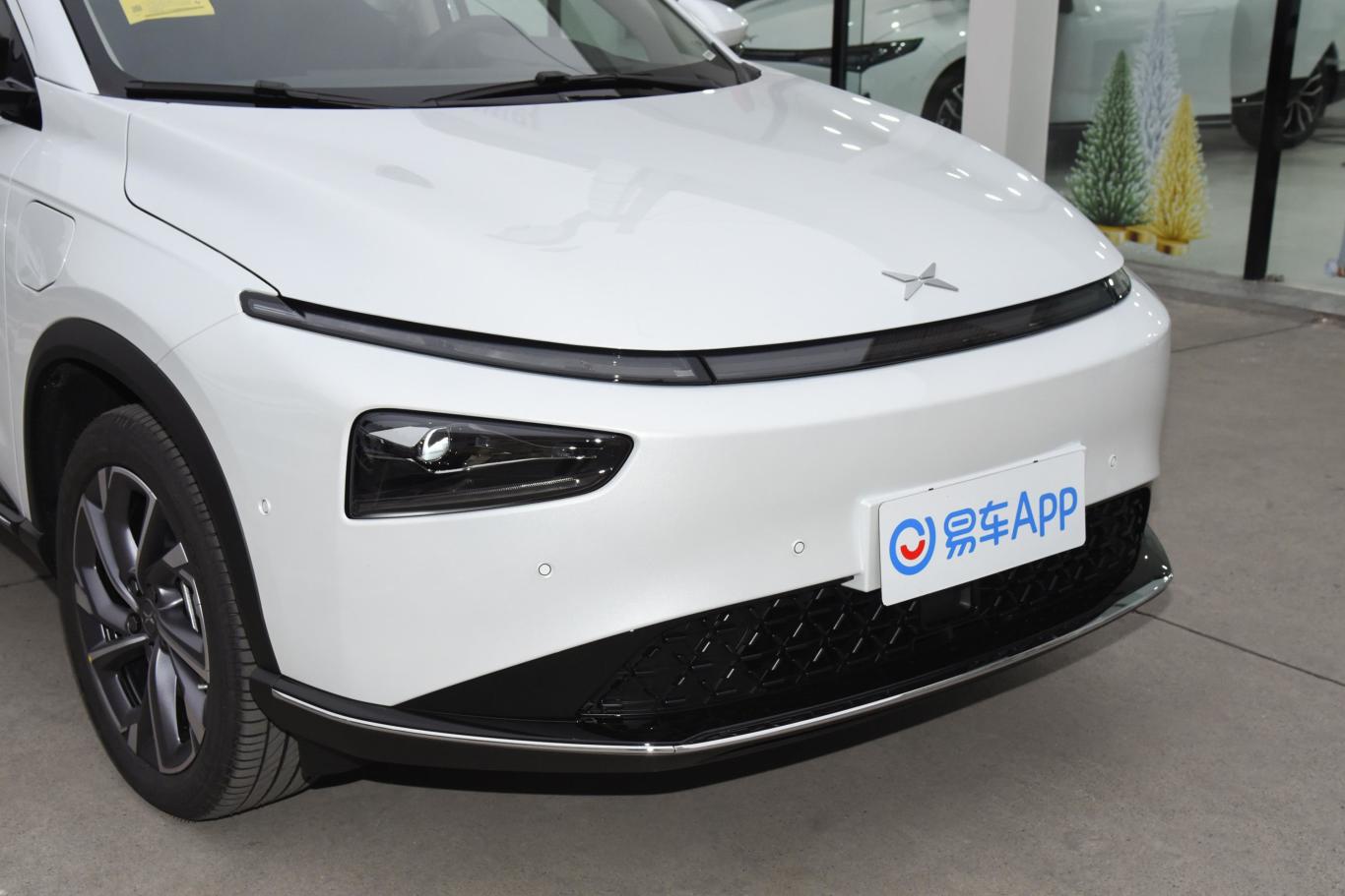 【小鹏G3G3i 460N+前格栅侧俯拍图片-汽车图片大全】-易车