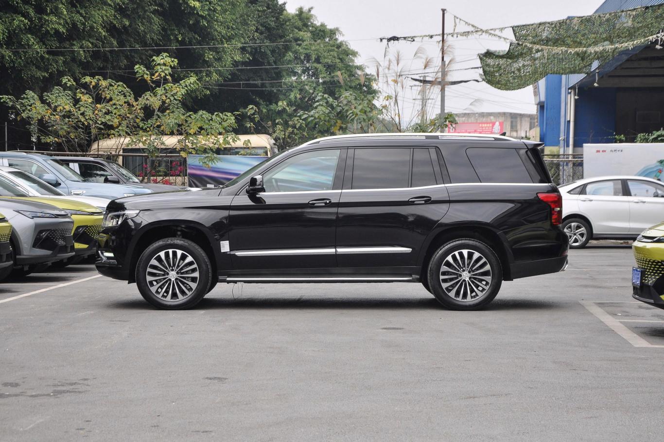 【北京越野BJ90山河经典版 3.0T 至尊版正侧车头向左水平图片-汽车图片大全】-易车