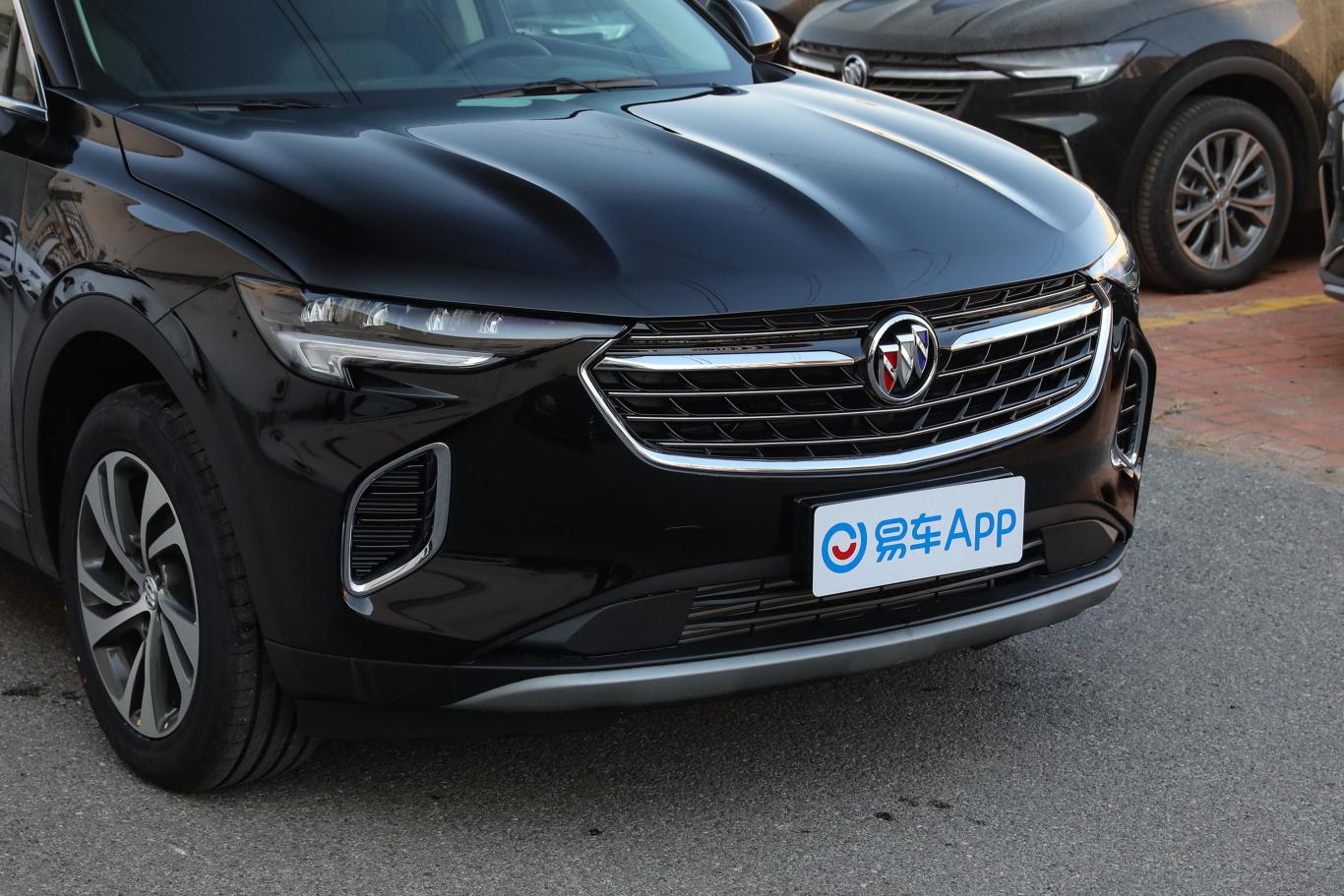 【昂科威昂科威S 652T 两驱豪华型前格栅侧俯拍图片-汽车图片大全】-易车