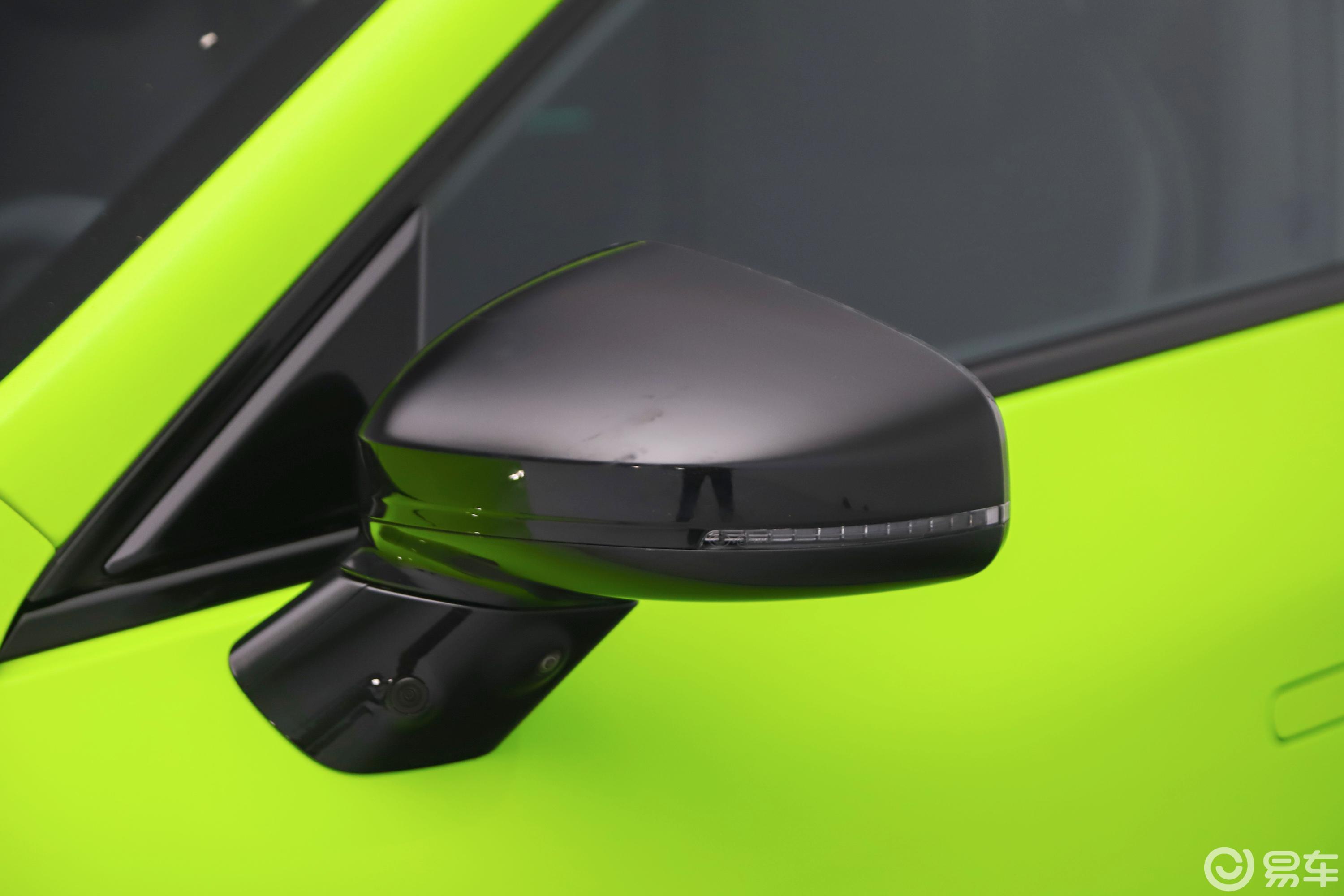 【小鹏P7P7i 610 四驱鹏翼性能版主驾驶后视镜背面图片-汽车图片大全】-易车