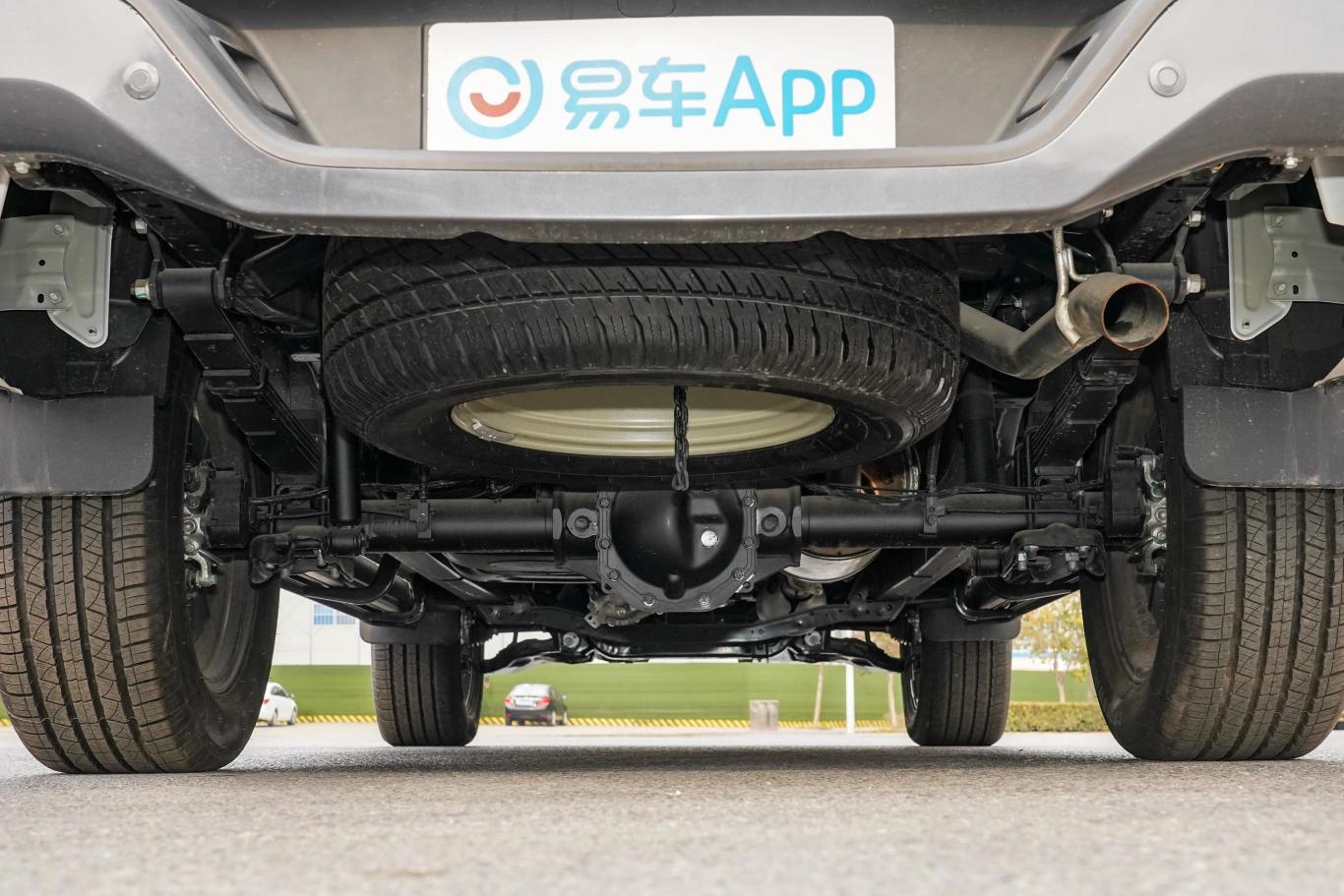 【大将军F9 SUV2.0T 自动四驱豪华型后悬挂整体图片-汽车图片大全】-易车