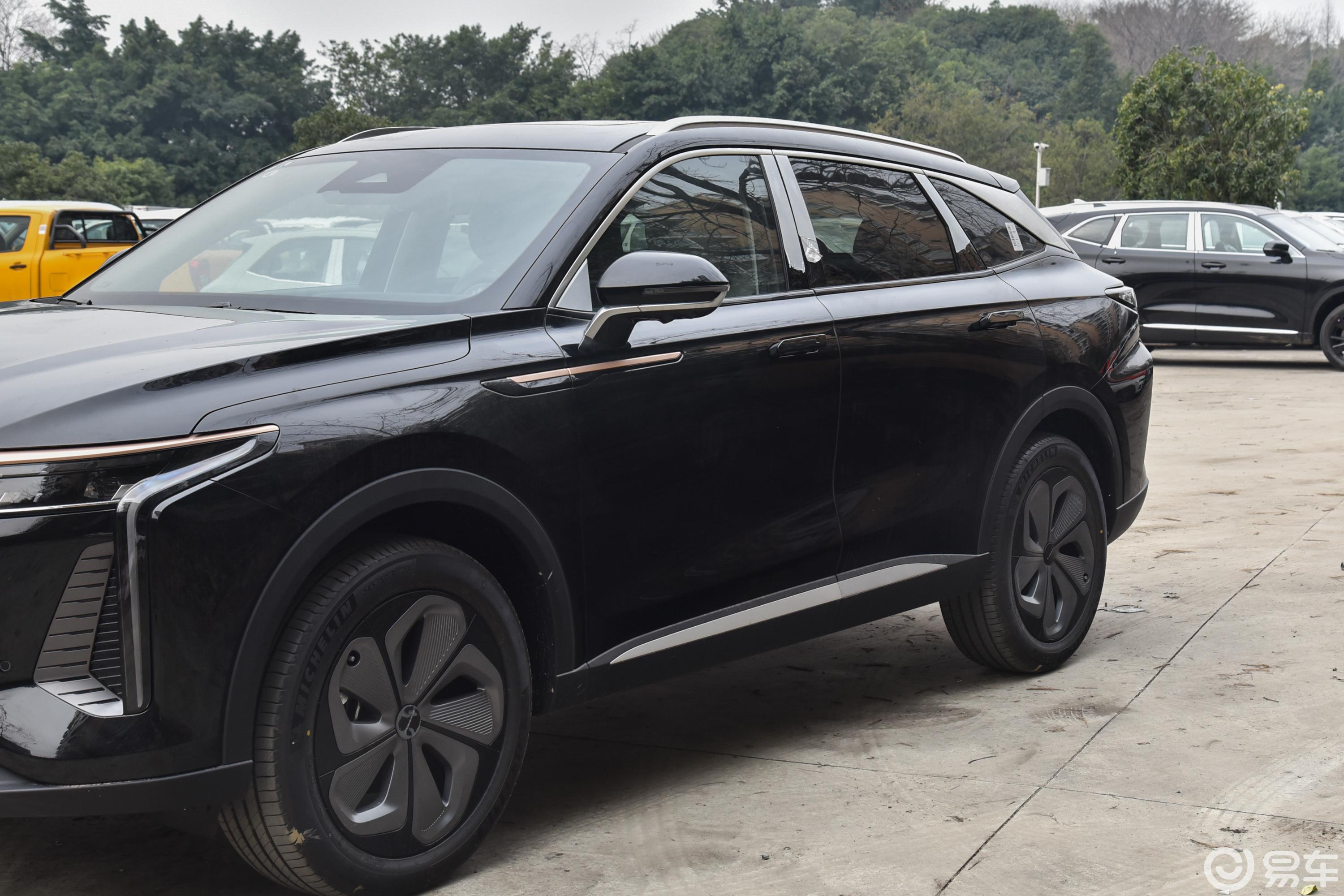 【星途瑶光400T 双离合两驱奢享版外观细节图片-汽车图片大全】-易车